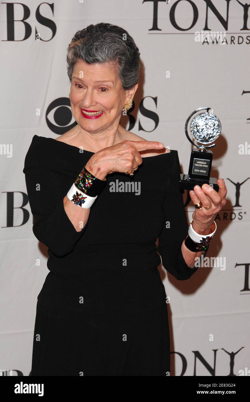 Mary louise wilson hi-res stock photography and images - Alamy