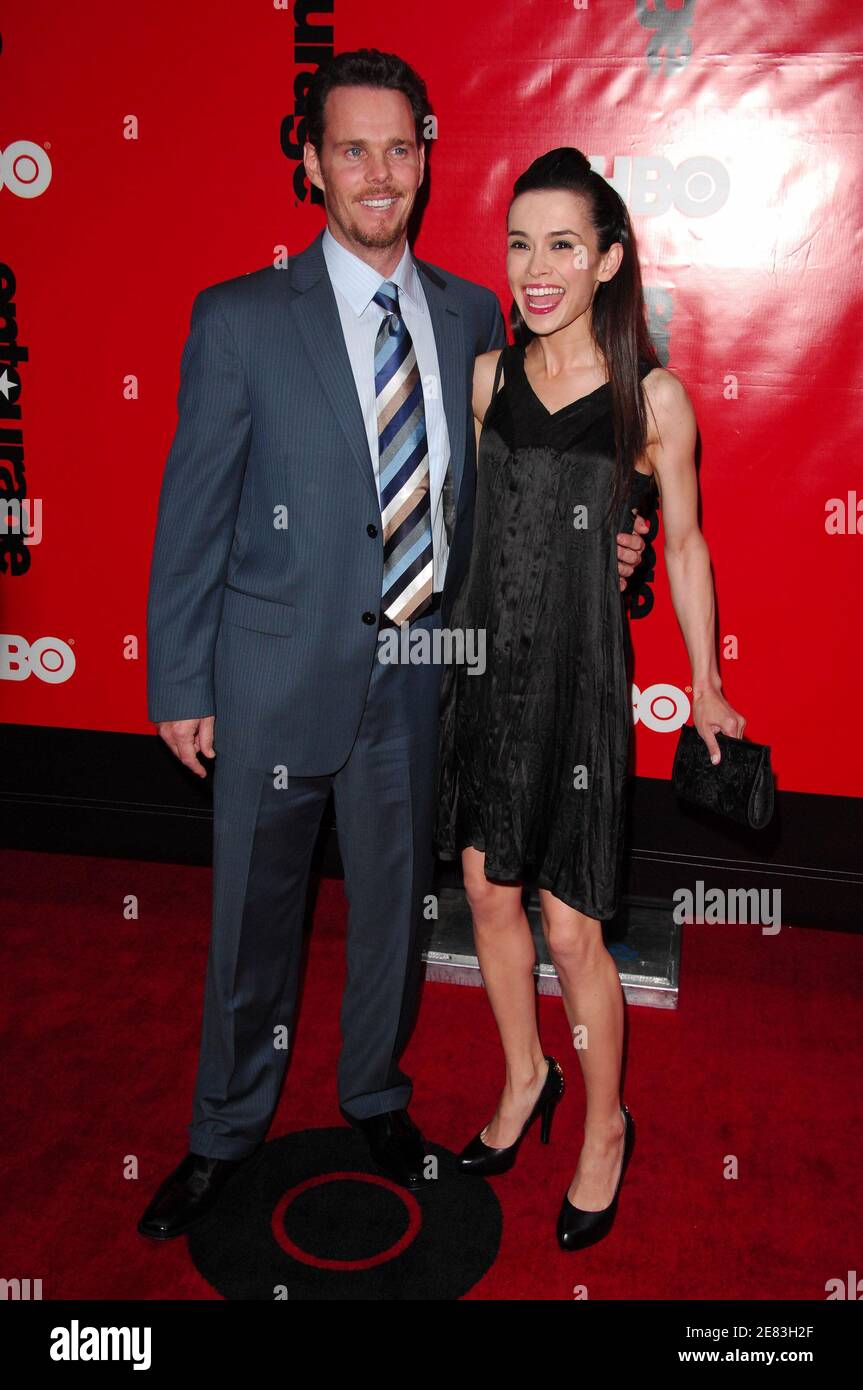 Kevin dillon and wife hi-res stock photography and images - Alamy