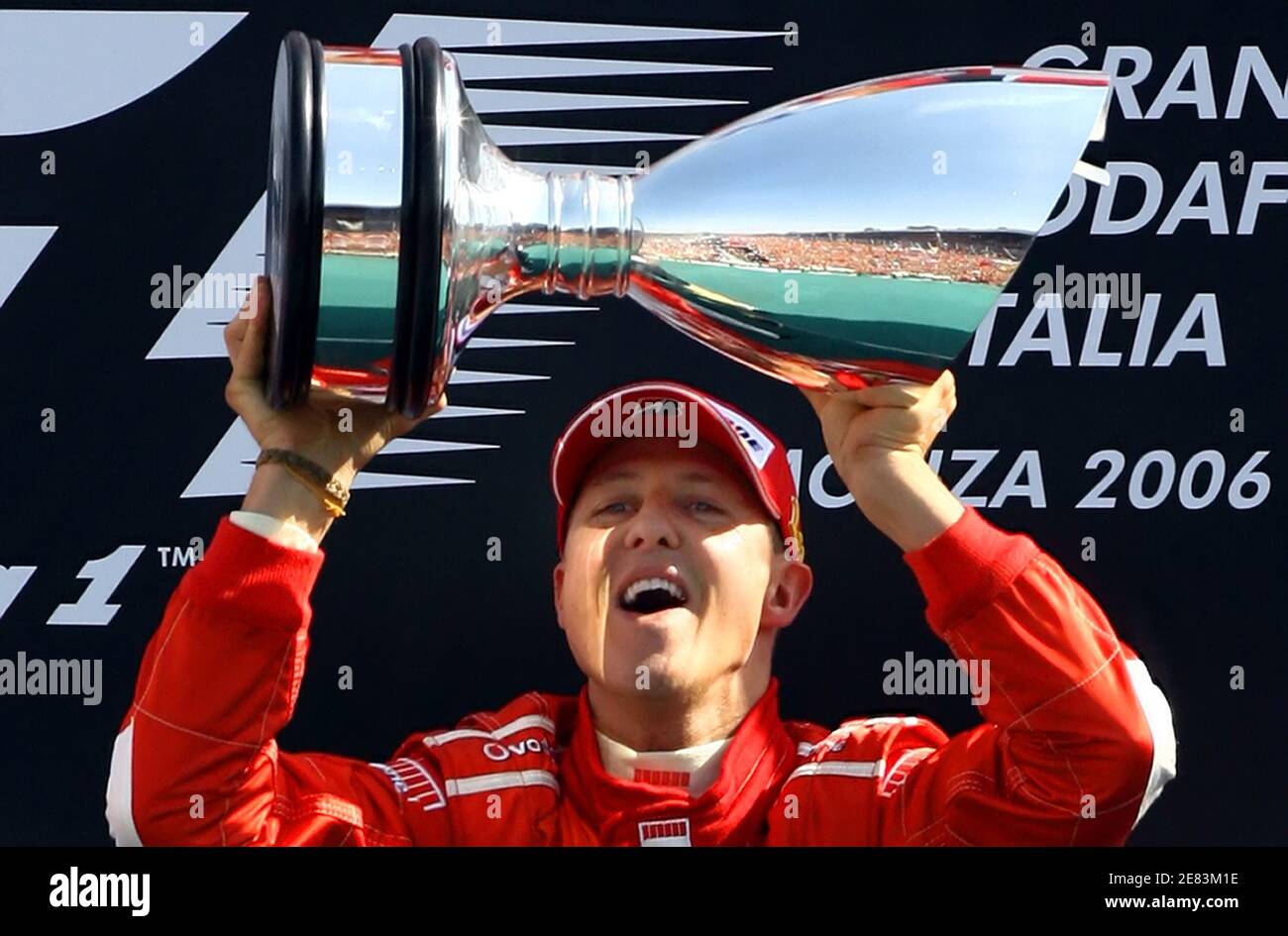 Michael schumacher ferrari podium hi-res stock photography and images ...
