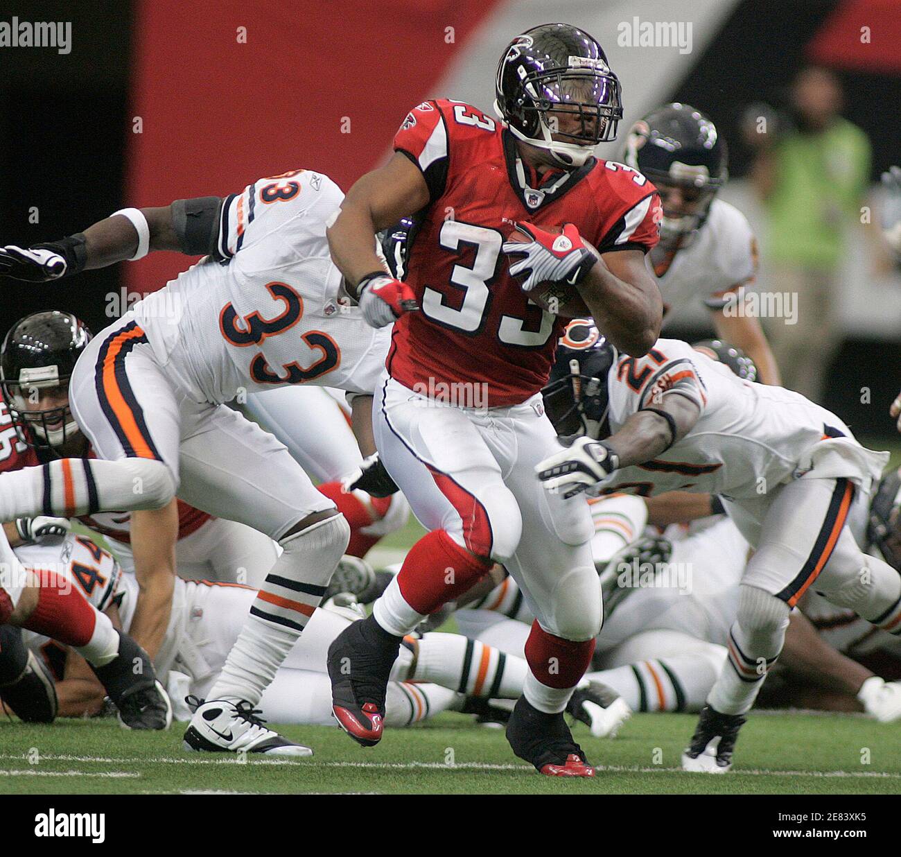 Chicago Bears Back Charles Tillman High Resolution Stock Photography ...