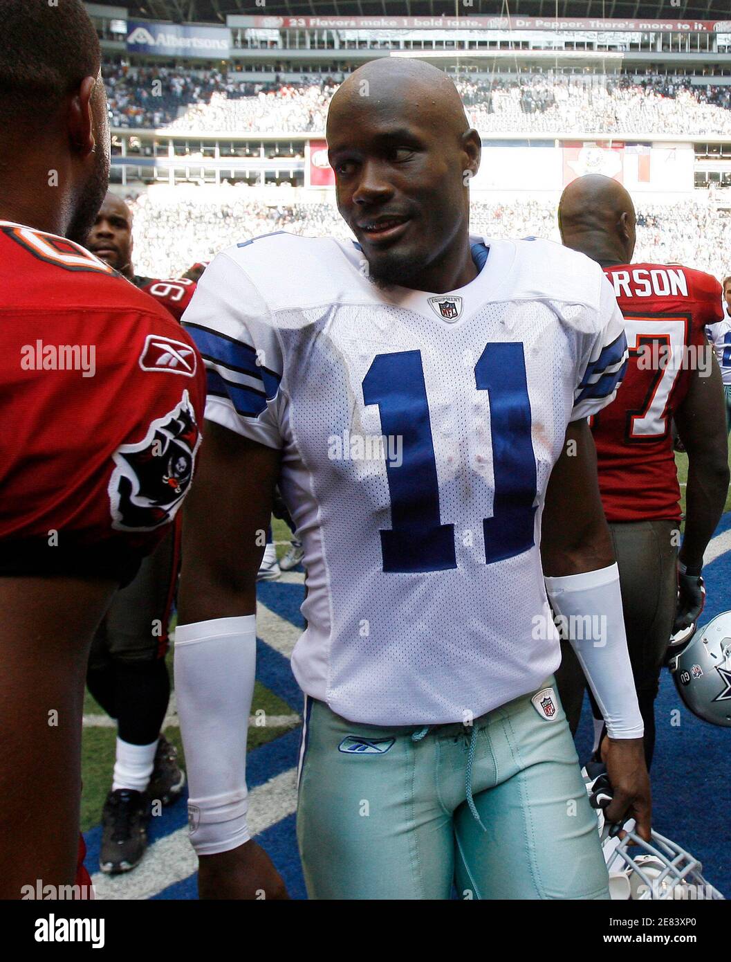 Roy williams dallas cowboys hi-res stock photography and images - Alamy