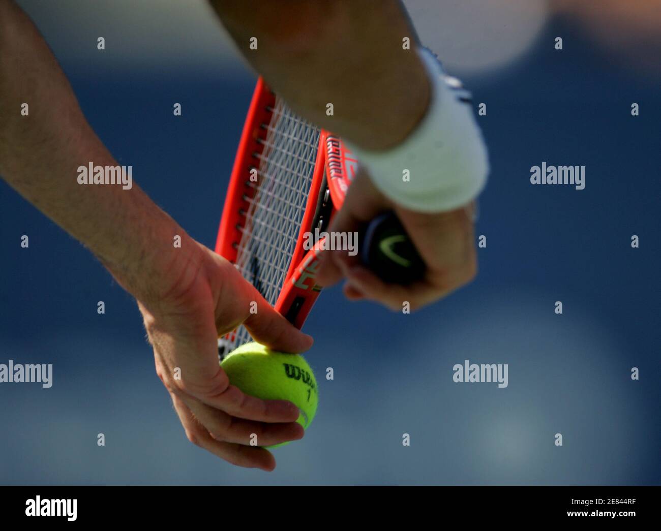 Andre agassi prepares to serve hi-res stock photography and images - Alamy