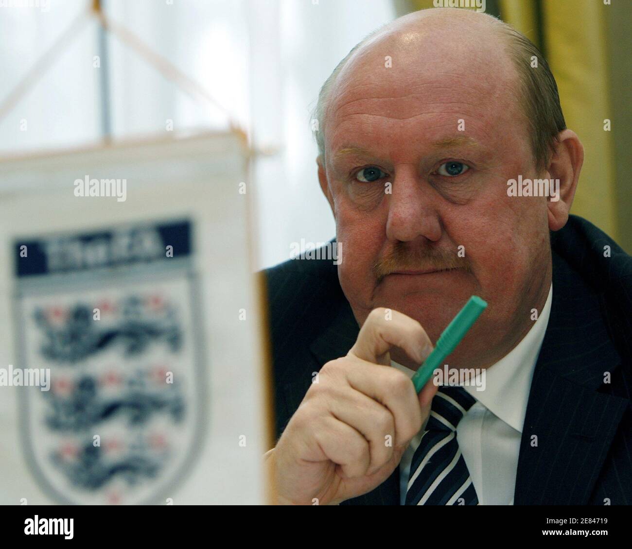 Fa chief executive brian barwick hi-res stock photography and images ...