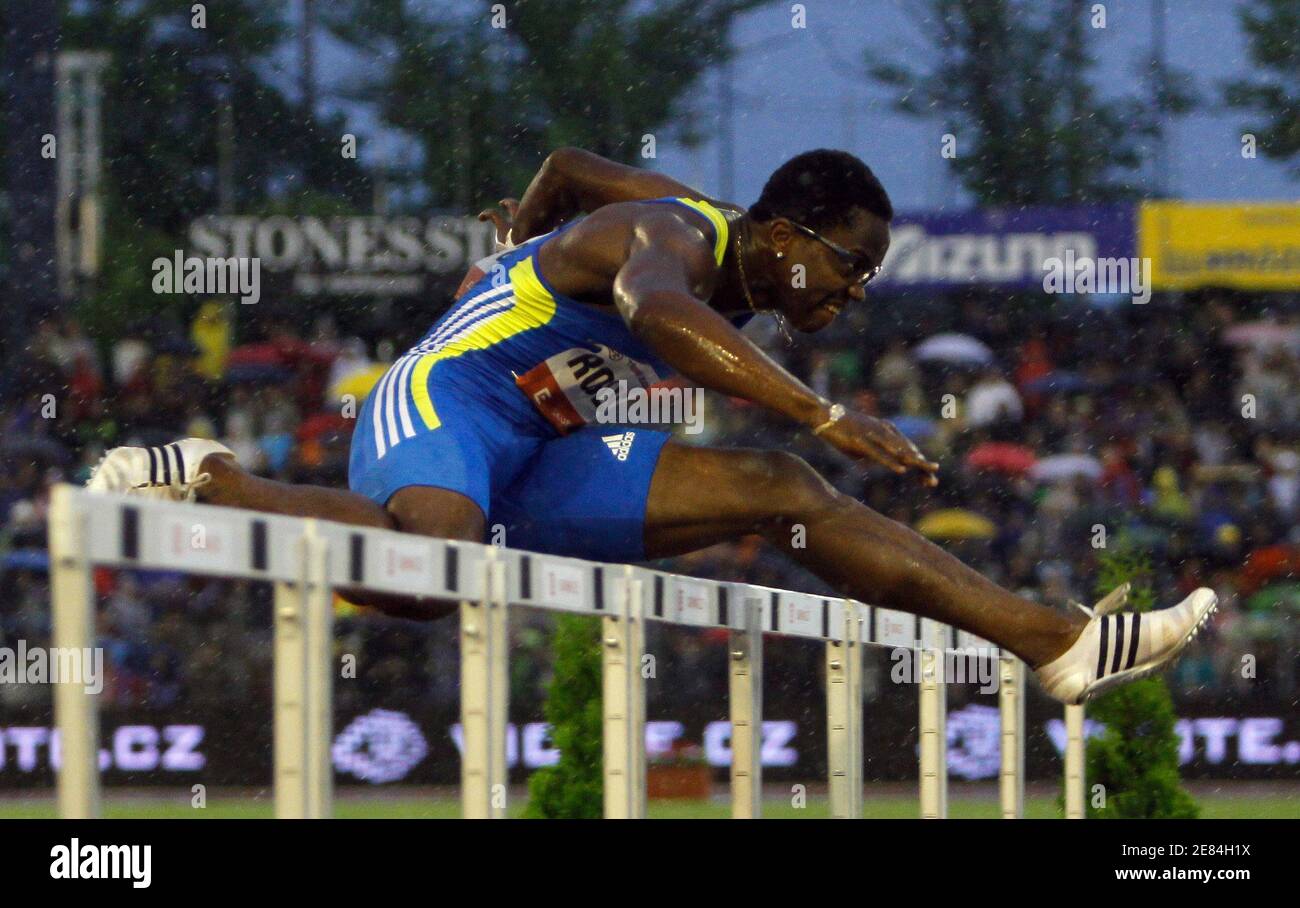 110 meters hi-res stock photography and images - Alamy