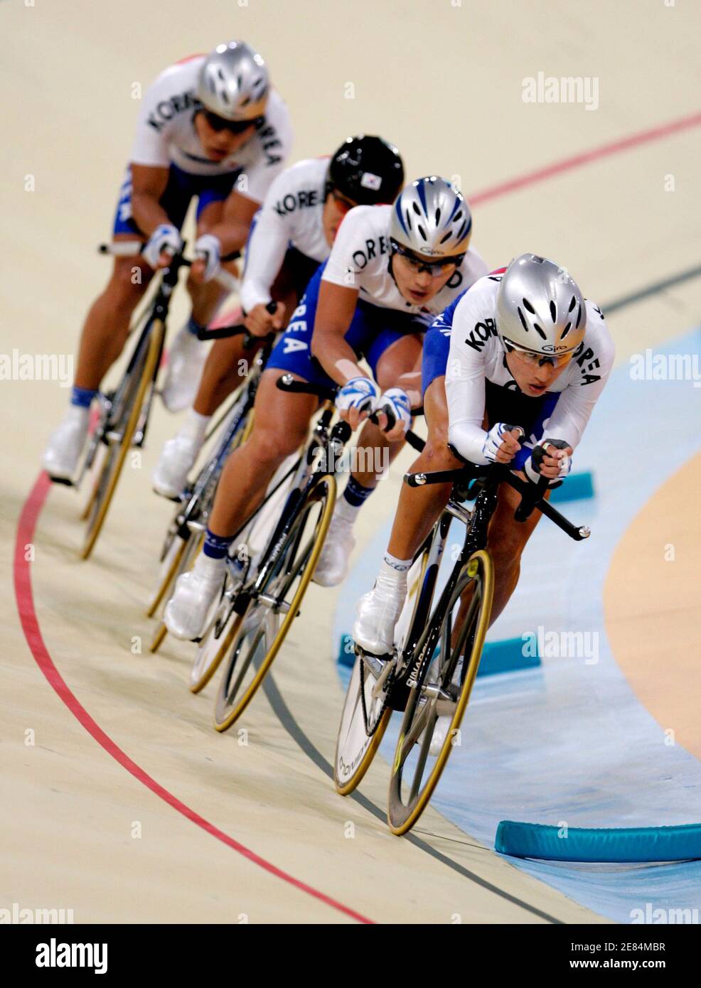 12 4km hi-res stock photography and images - Alamy