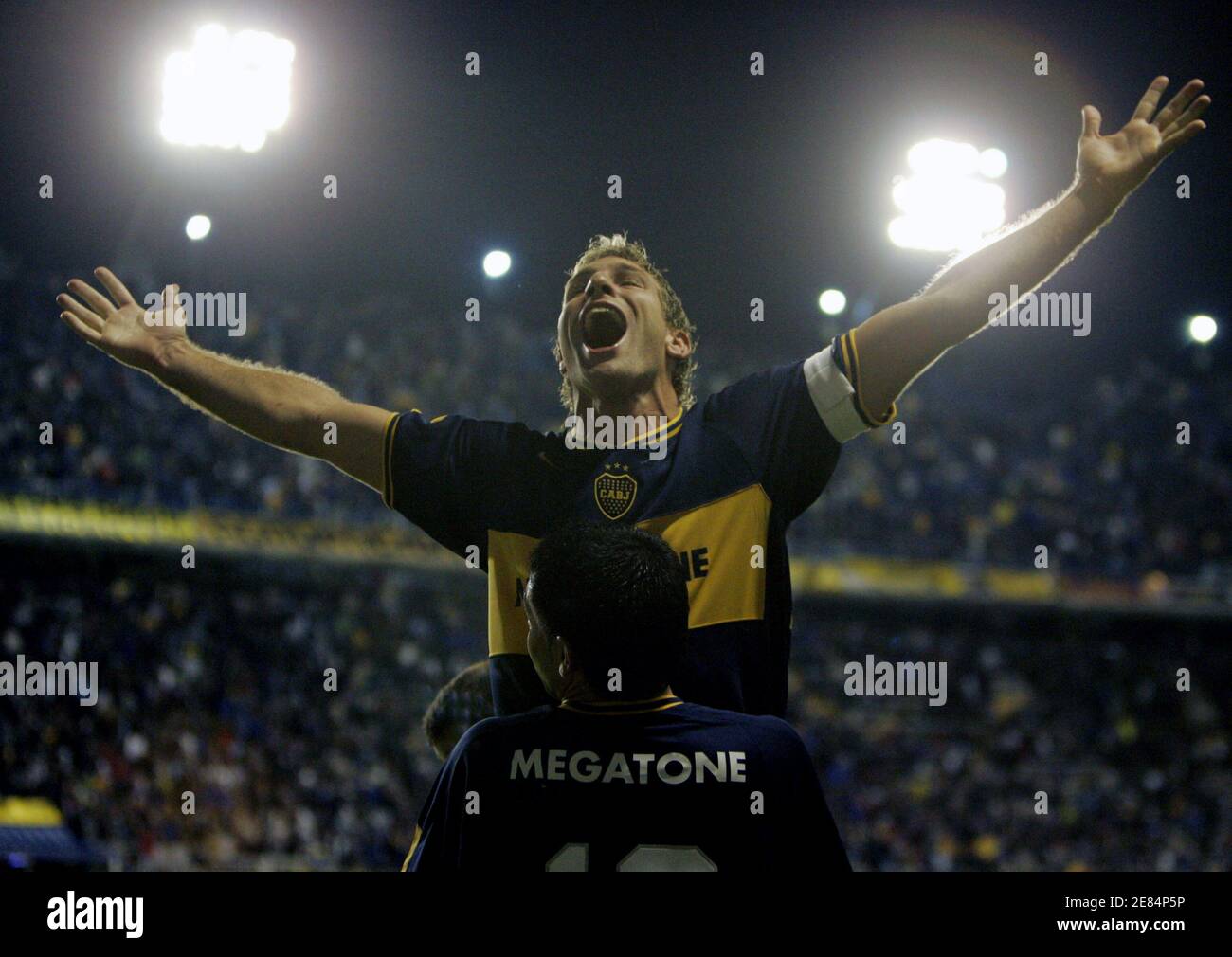 Martin palermo boca hi-res stock photography and images - Alamy