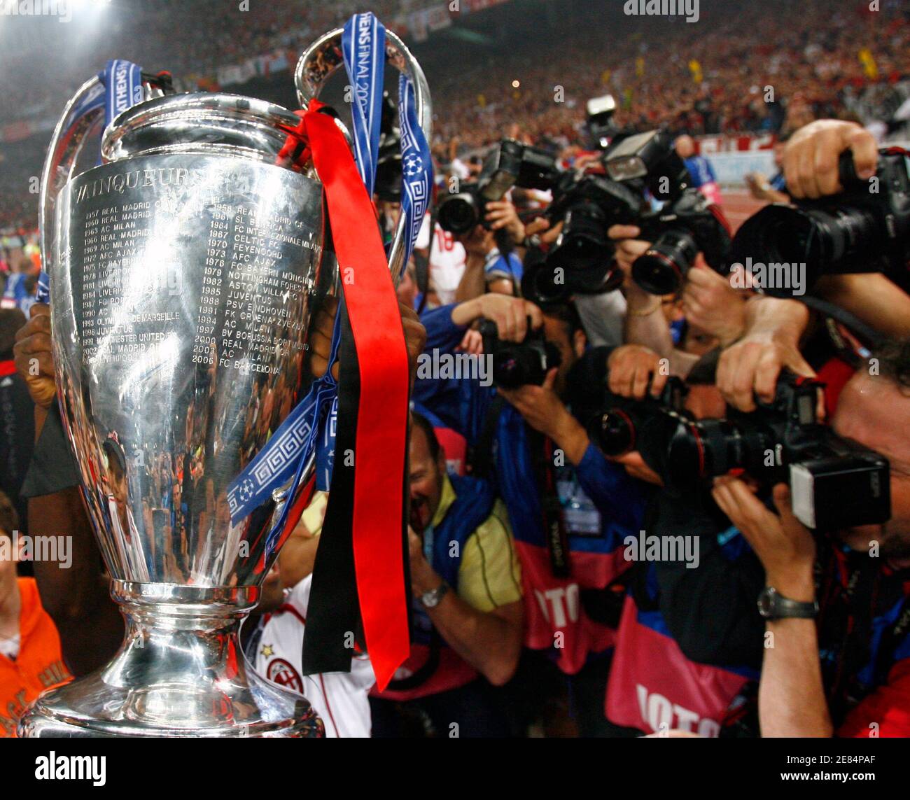Milan champions league trophy liverpool hi-res stock photography and ...