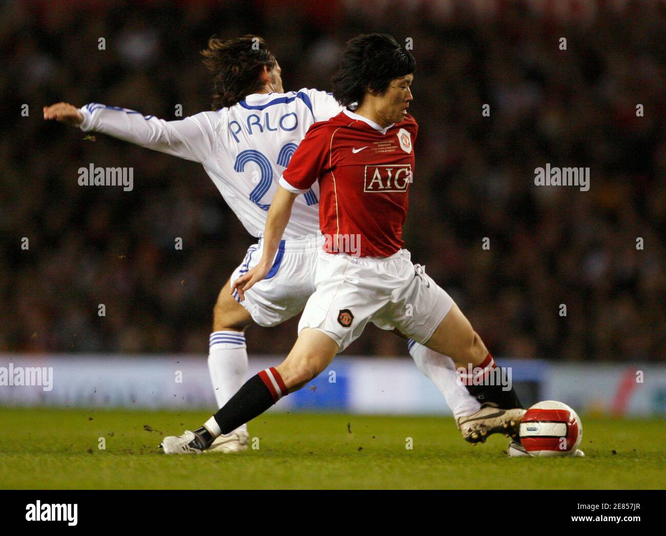 Ji sung park pirlo hi-res stock photography and images - Alamy