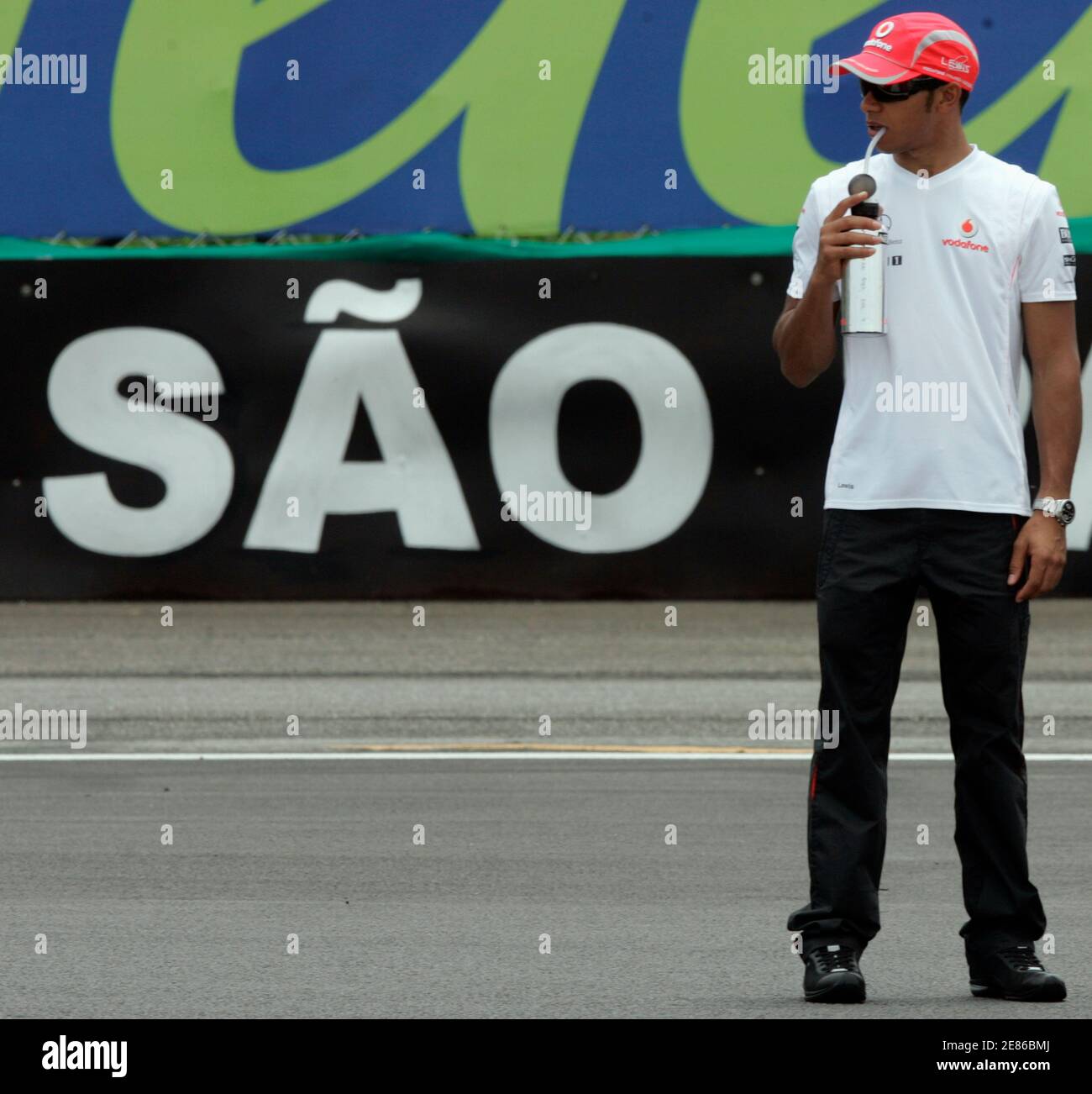 Lewis hamilton 2008 brazilian formula interlagos grand prix sao paulo ...