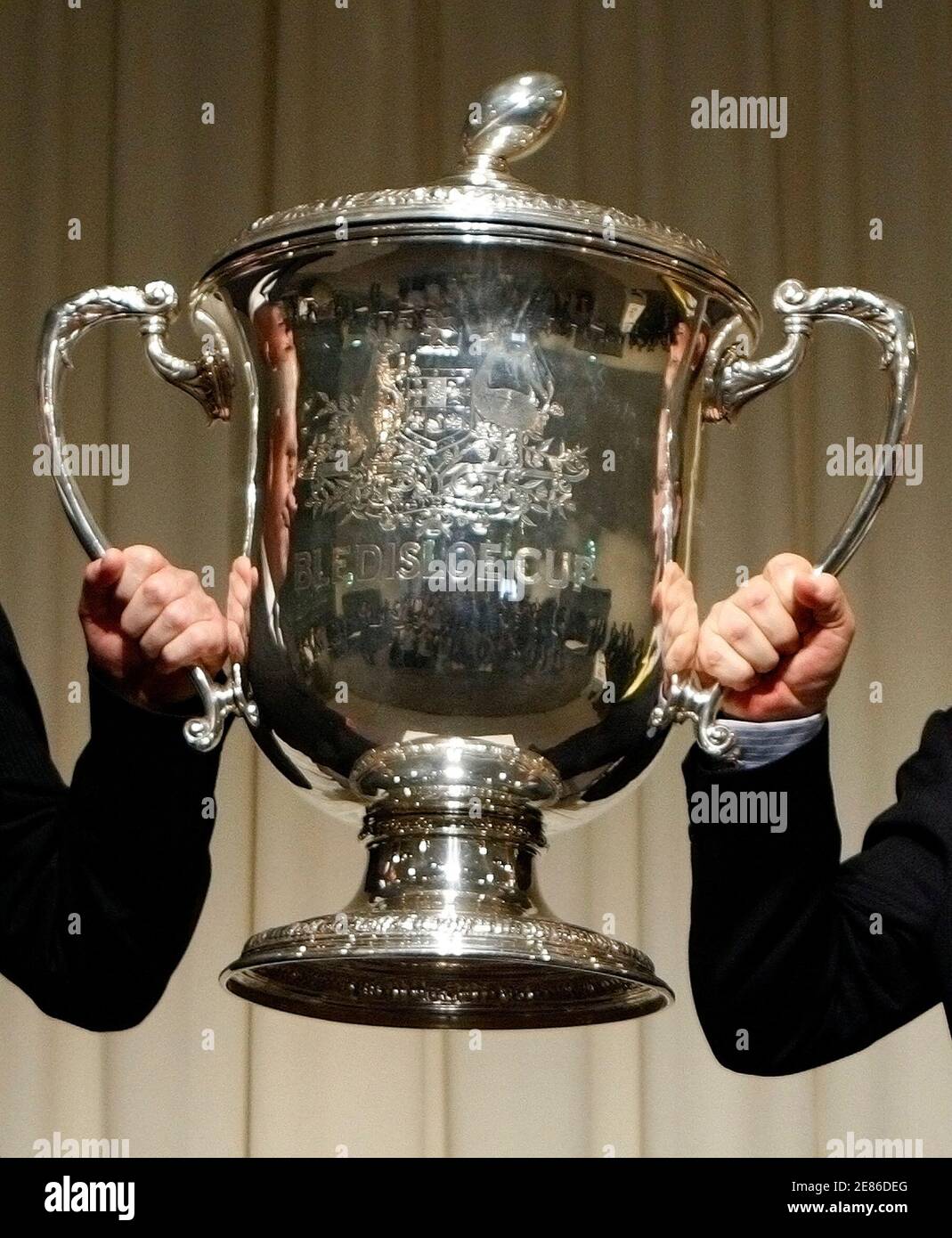 Bledisloe cup trophy hi-res stock photography and images - Alamy