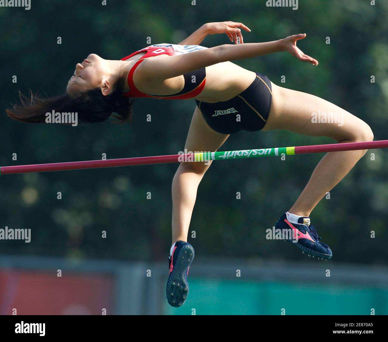 Asian games womens high jump hi-res stock photography and images - Alamy