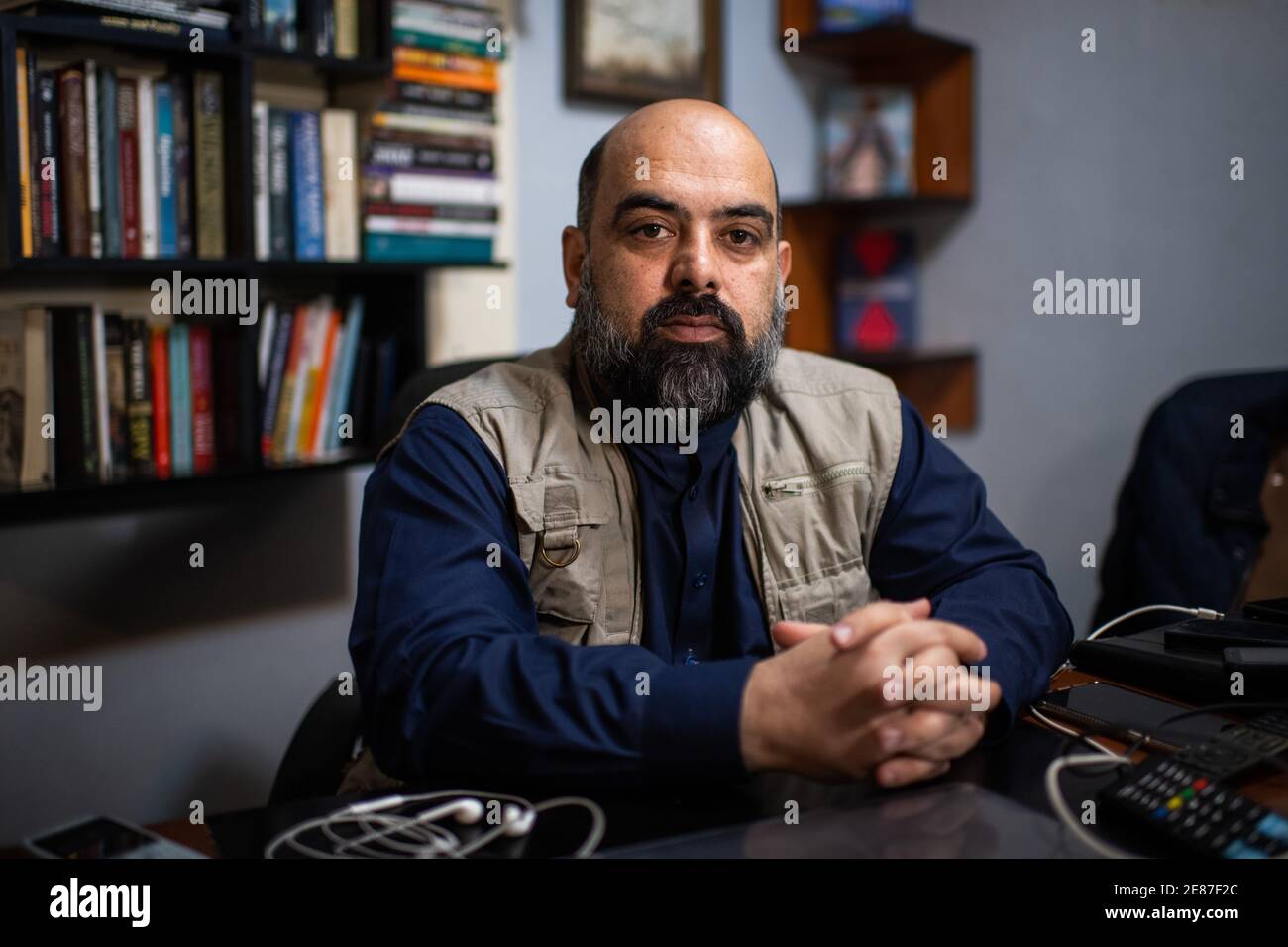 Sarwari hi-res stock photography and images - Alamy