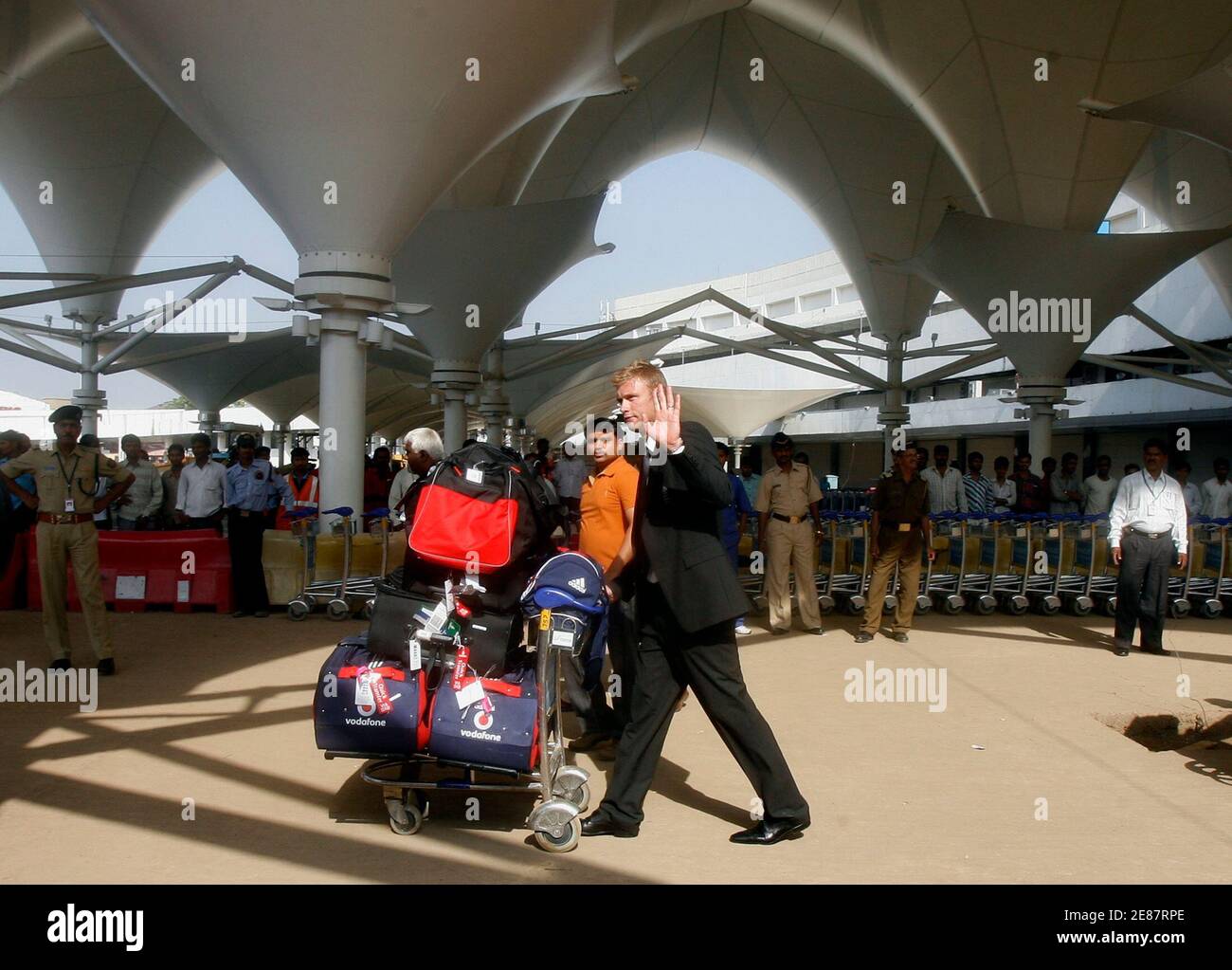 England cricket team flintoff hi-res stock photography and images - Alamy