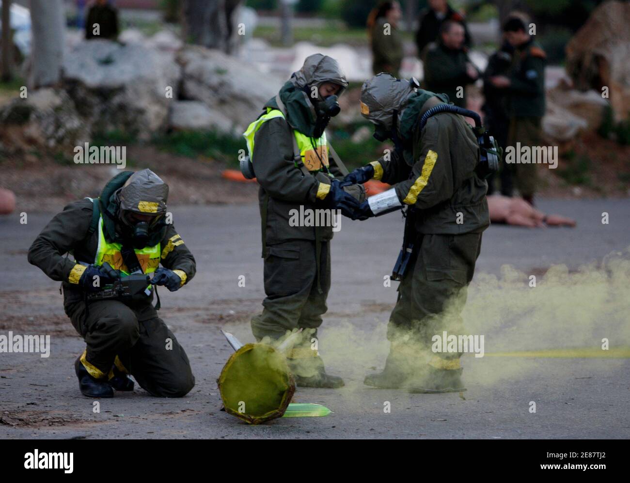 Rocket attack hi-res stock photography and images - Alamy