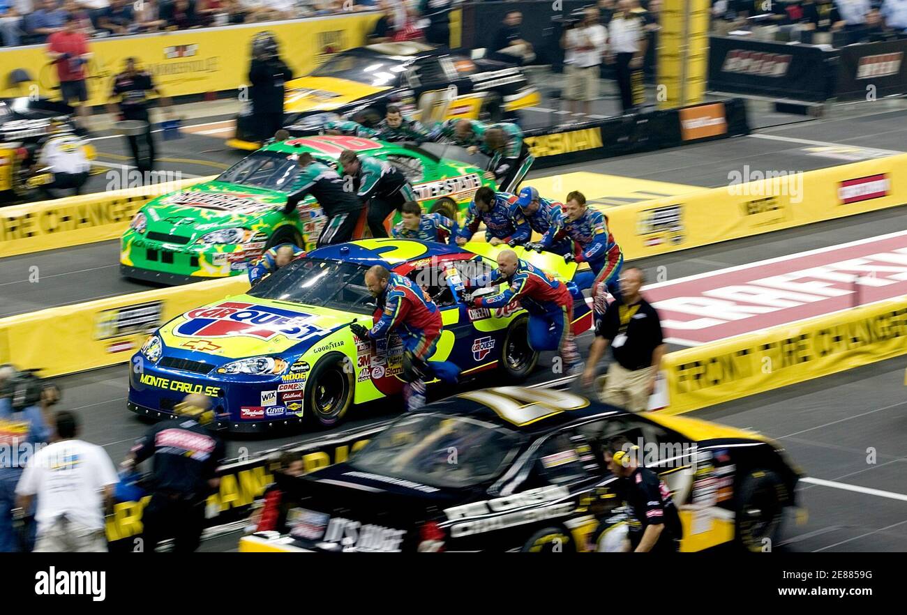 Charlotte bobcats arena hi-res stock photography and images - Alamy