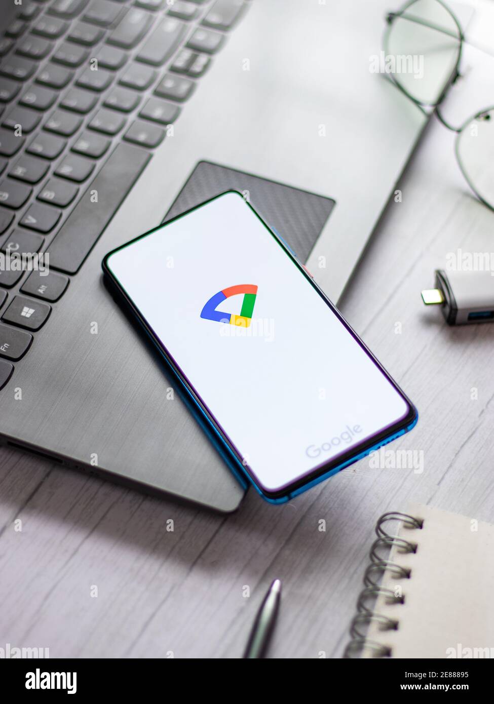 Google fi logo hi-res stock photography and images - Alamy