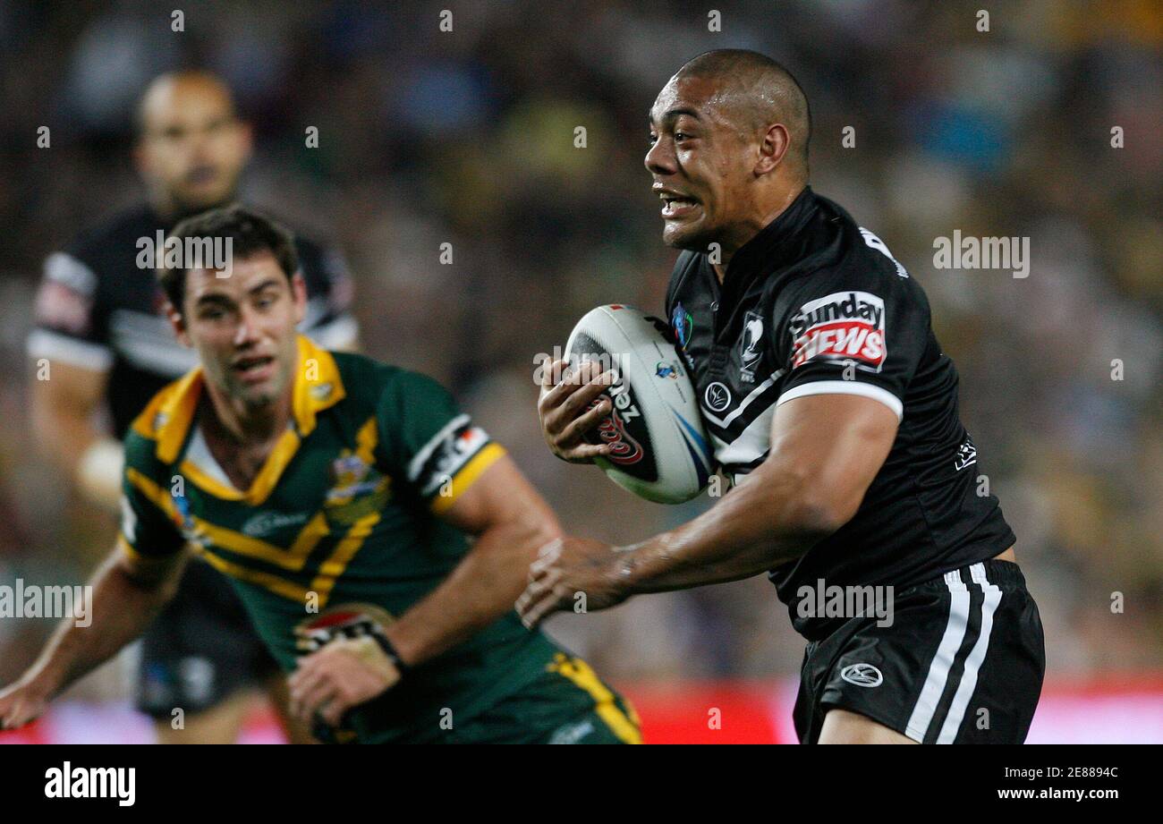 Greg inglis australia hi-res stock photography and images - Alamy