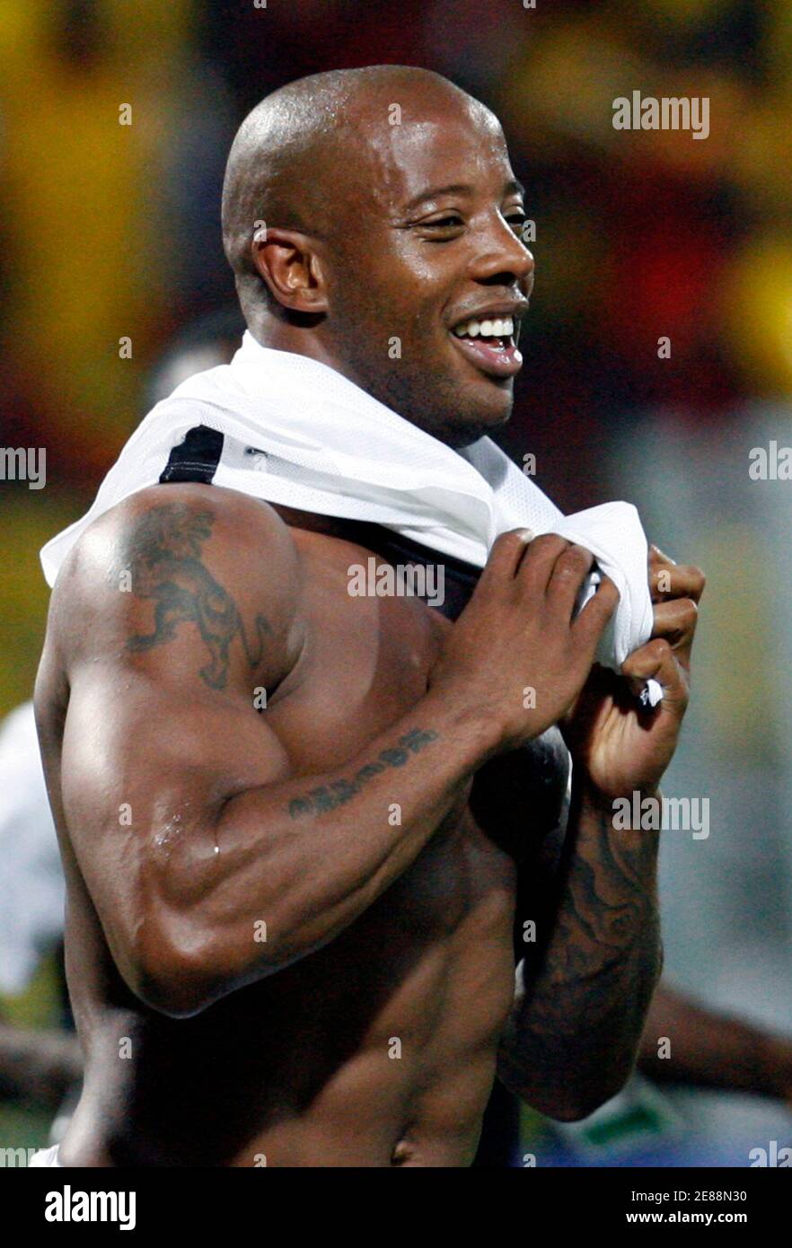 African agogo hi-res stock photography and images - Alamy