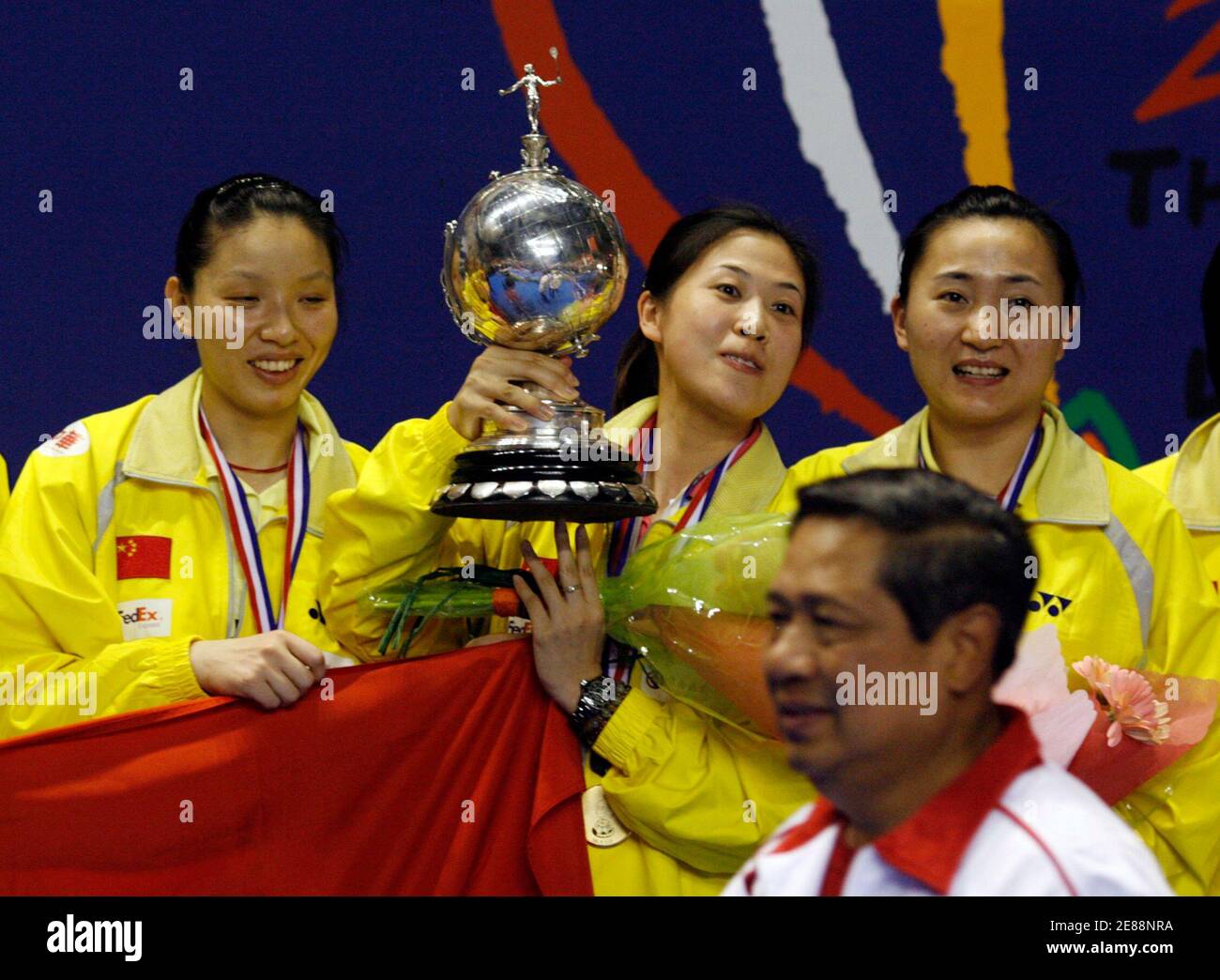 Indonesia badminton team hi-res stock photography and images - Alamy