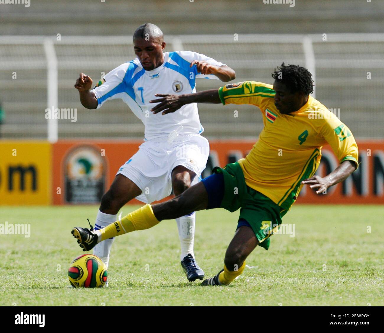 Bouake stadium hi-res stock photography and images - Alamy