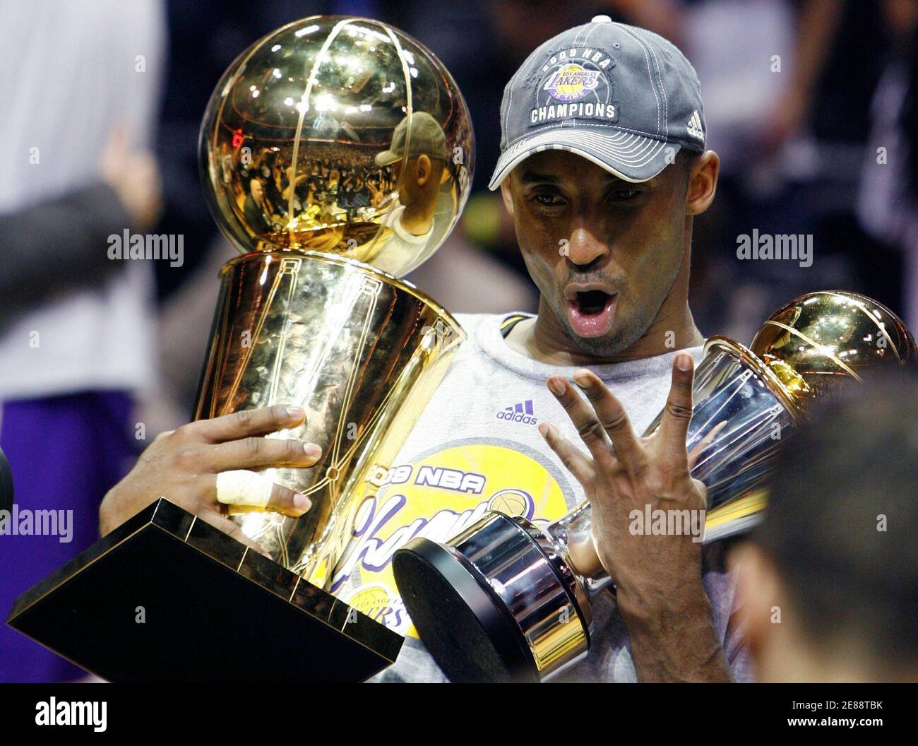 Nba mvp trophy bill russell hi-res stock photography and images - Alamy