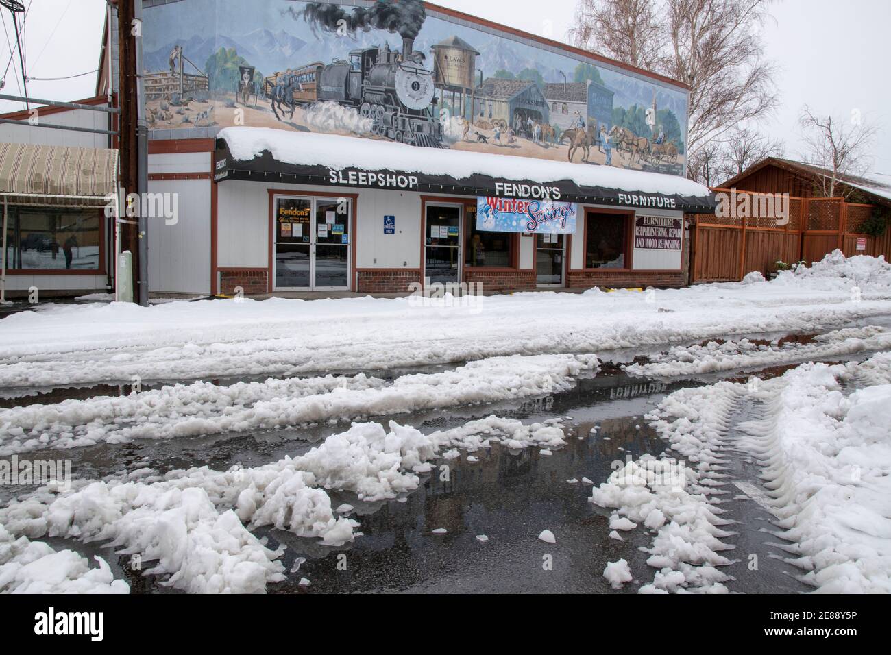 A January storm dropped a blanket of snow over the town of Bishop in ...