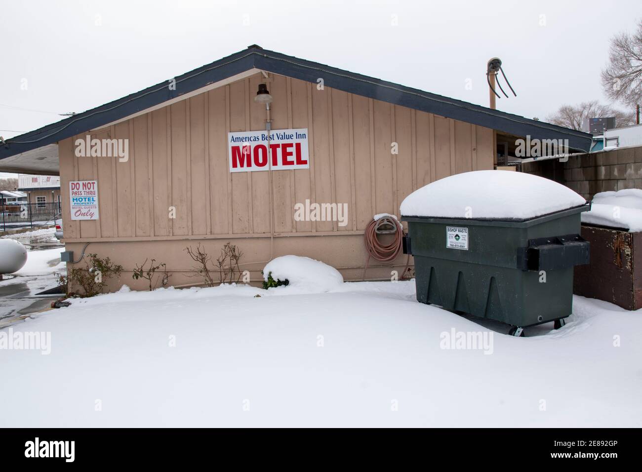 A January storm dropped a blanket of snow over the town of Bishop in ...