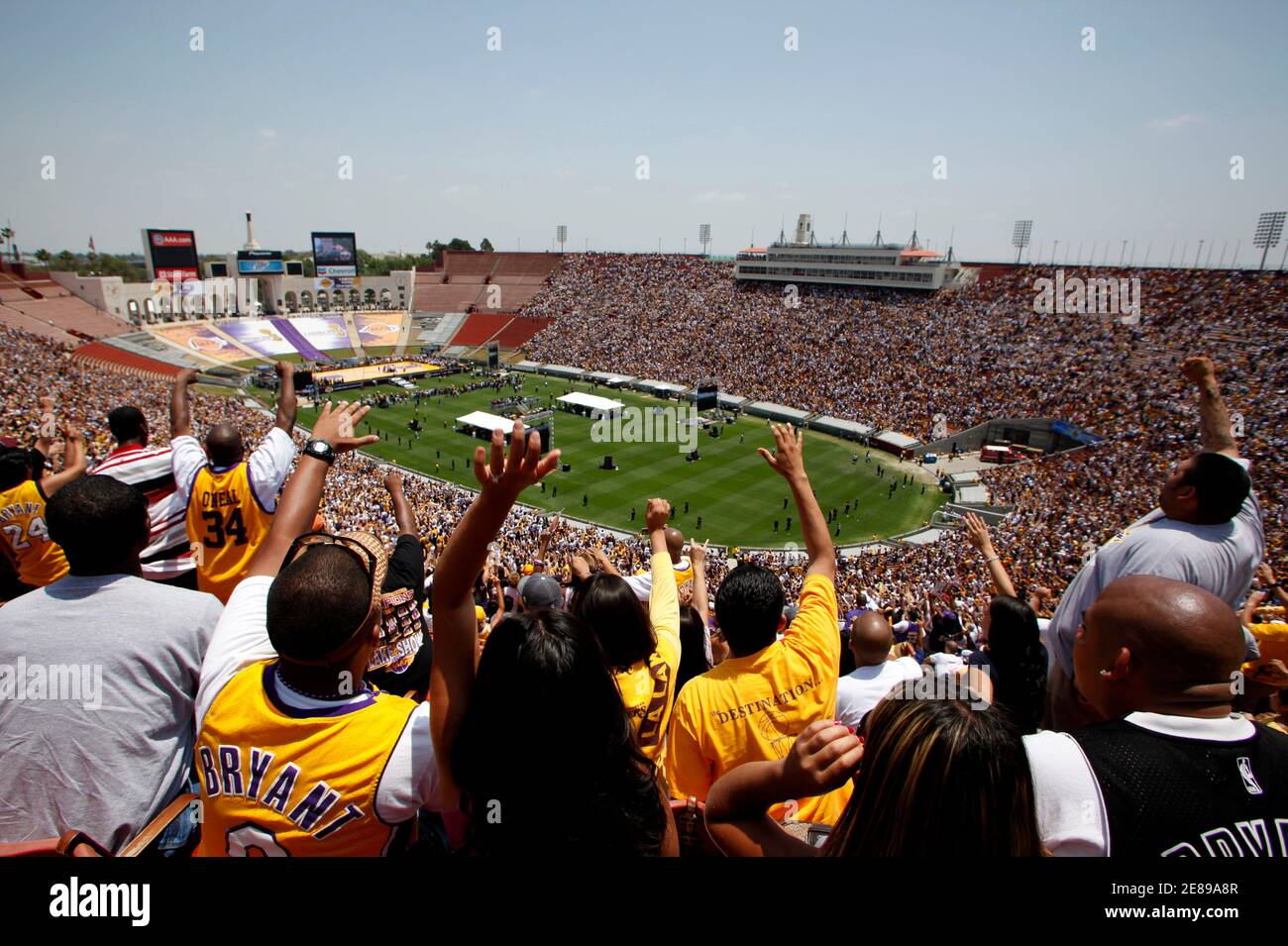 Huddles Basketball Team High Resolution Stock Photography and Images ...