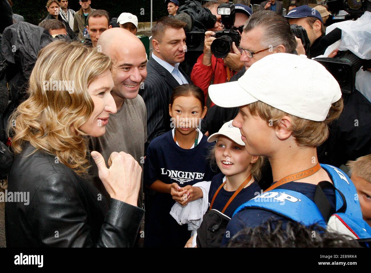 Steffi graf tennis paris hi-res stock photography and images - Alamy