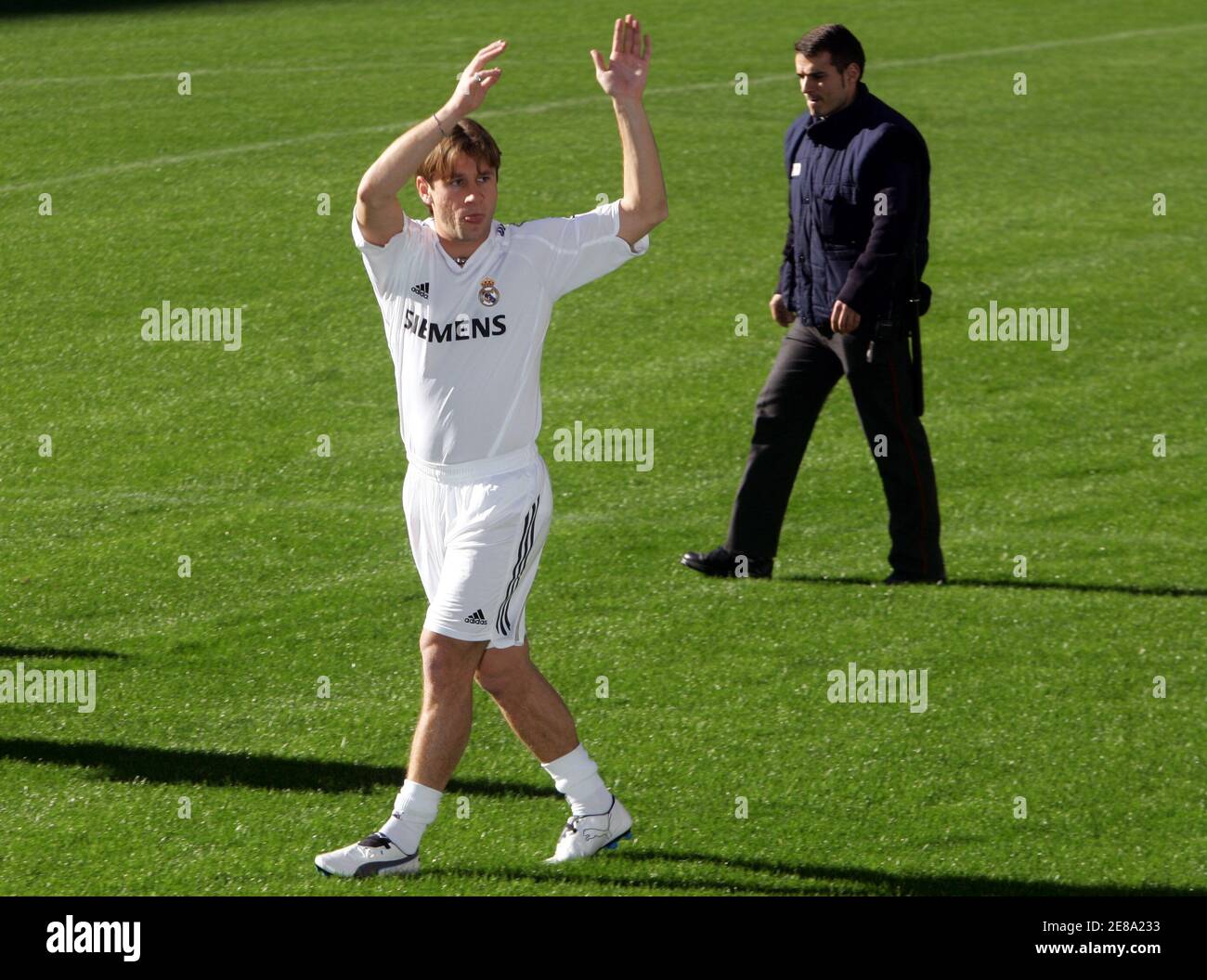 Real madrid doctor hi-res stock photography and images - Alamy