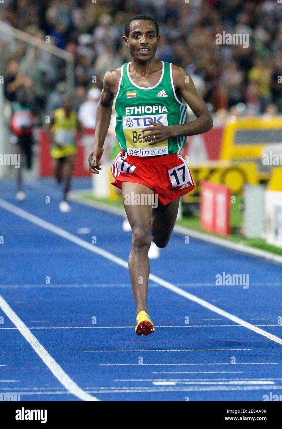 Kenenisa bekele ethiopia olympic stadium hi-res stock photography and ...