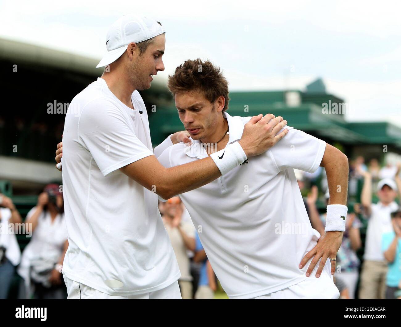 John isner nicolas mahut hi-res stock photography and images - Alamy