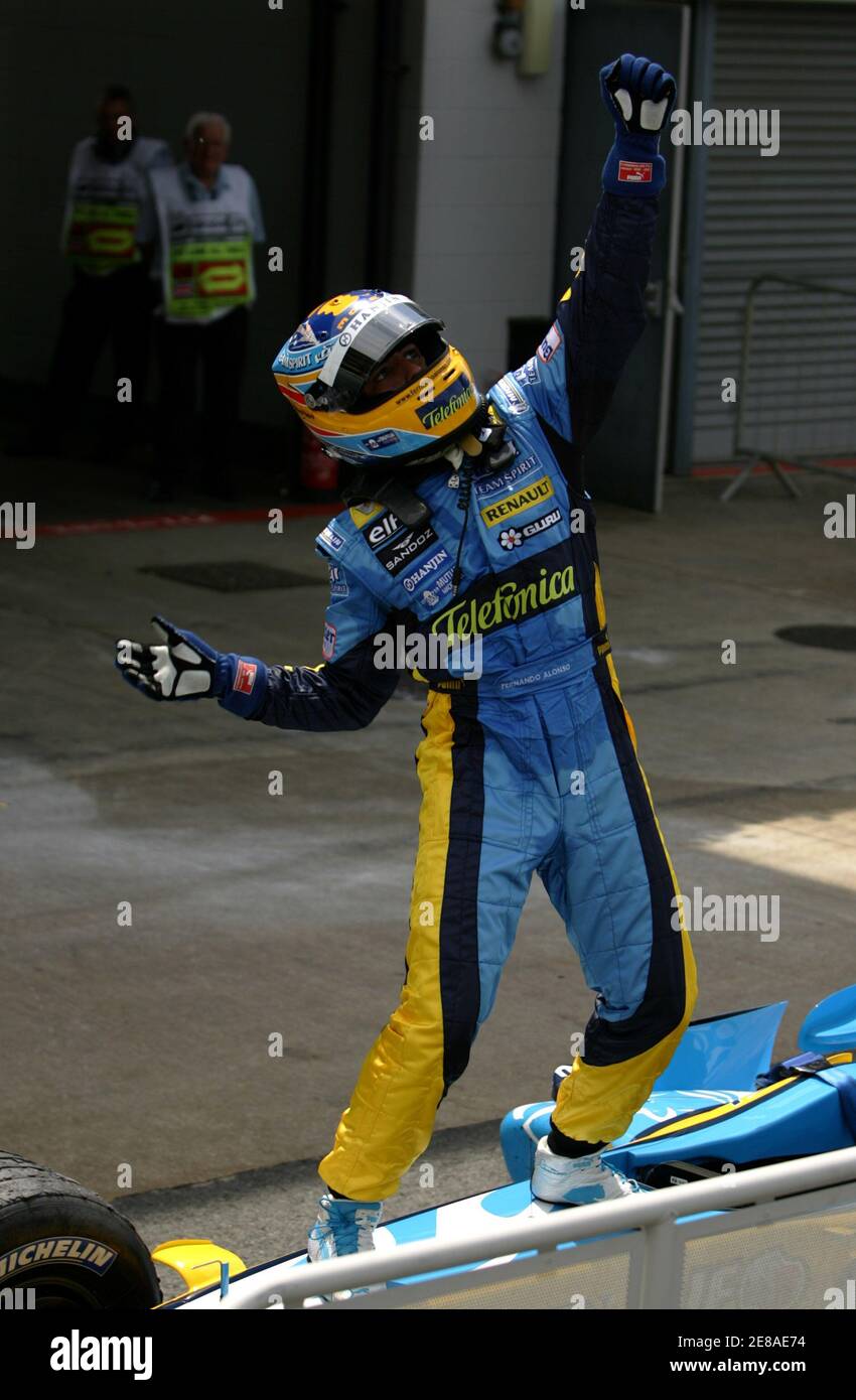 Renaults fernando alonso british grand prix silverstone hi-res stock ...