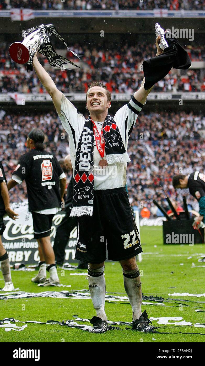 Derby county captain hi-res stock photography and images - Alamy