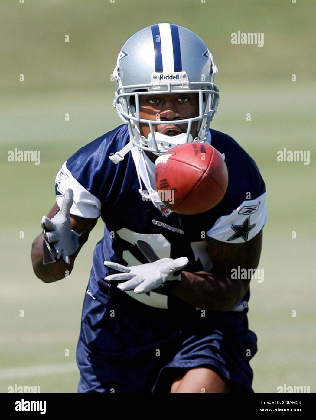 Nfl organized training activity hi-res stock photography and images - Alamy