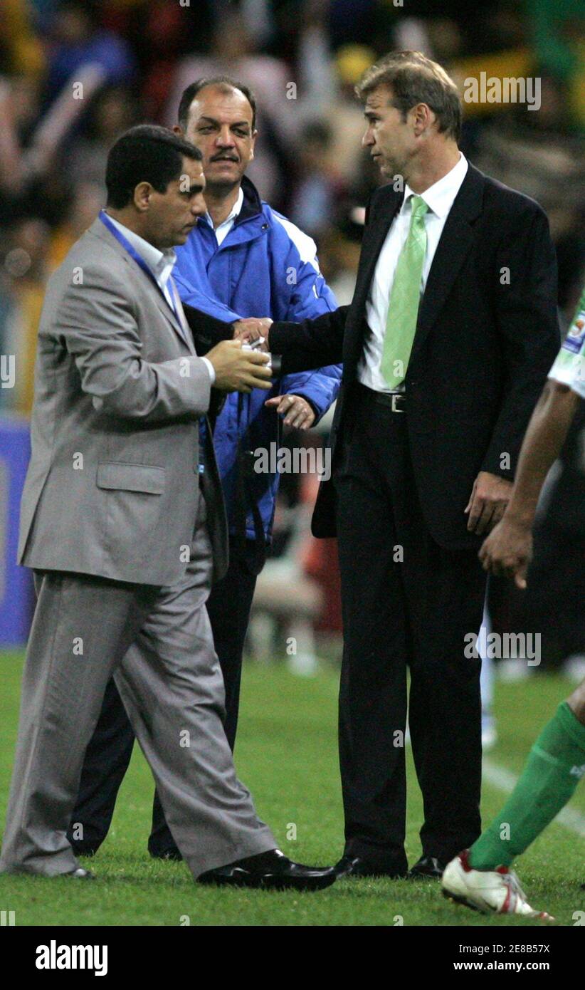 Adnan Hamad High Resolution Stock Photography and Images - Alamy