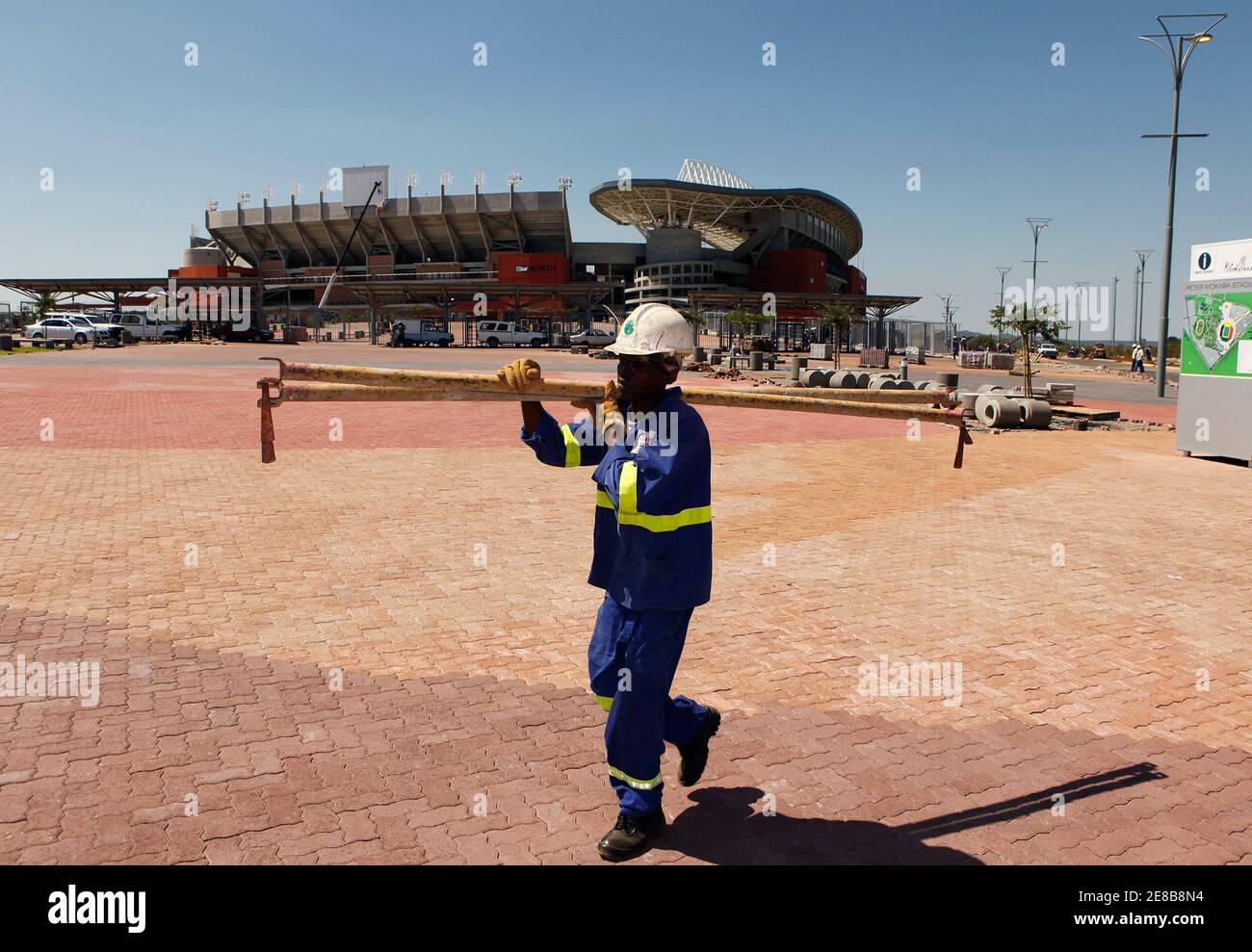Polokwane stadium 2010 construction hi-res stock photography and images ...