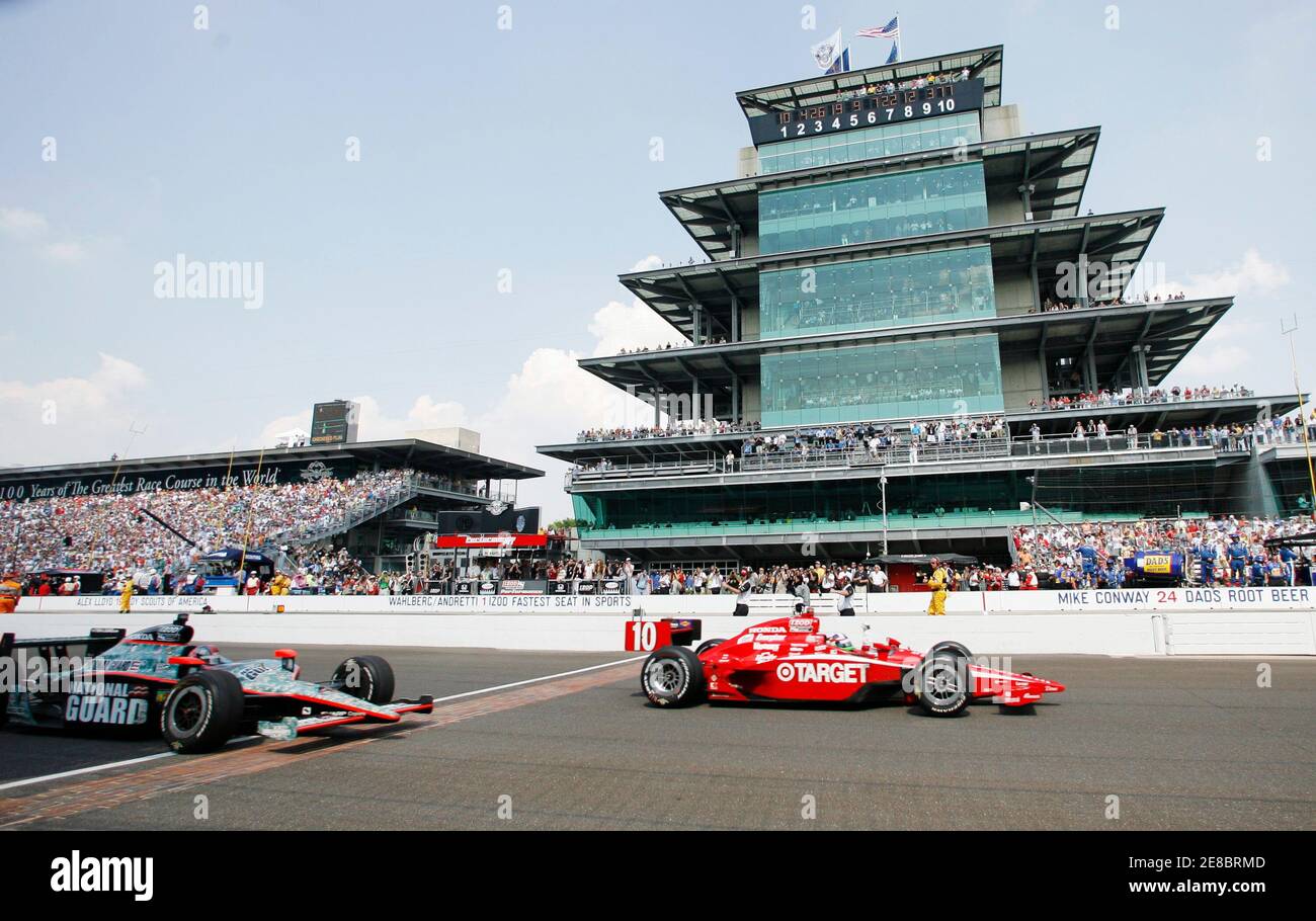 Indy 500 finish line hi-res stock photography and images - Alamy