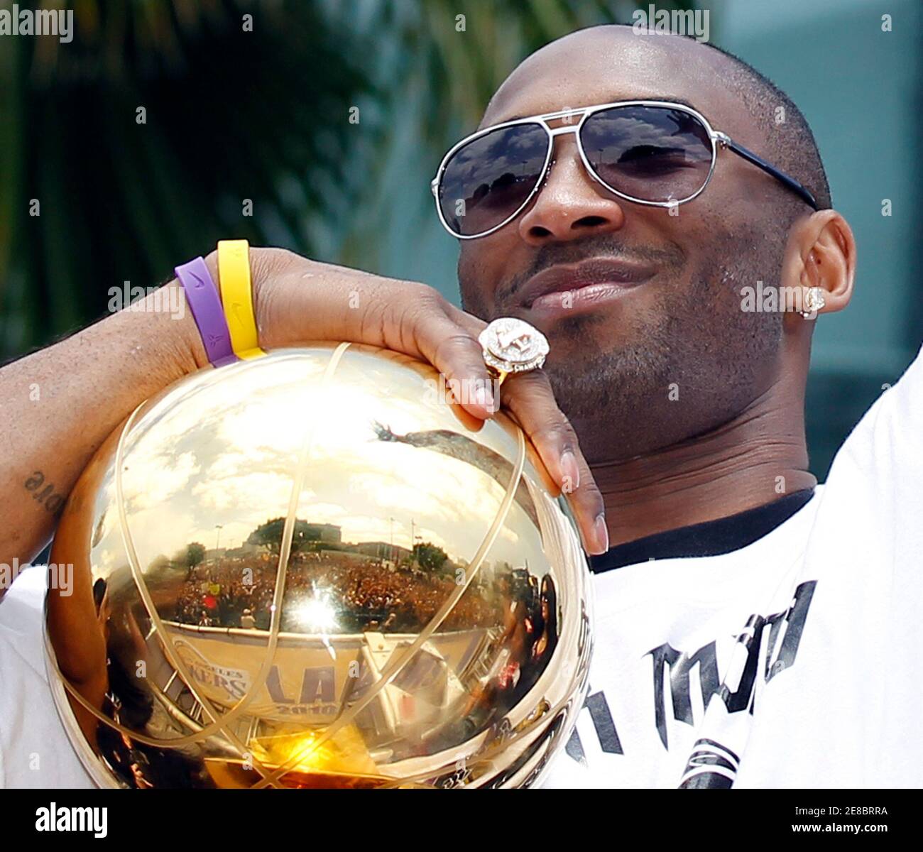 Larry obrien trophy hi-res stock photography and images - Alamy