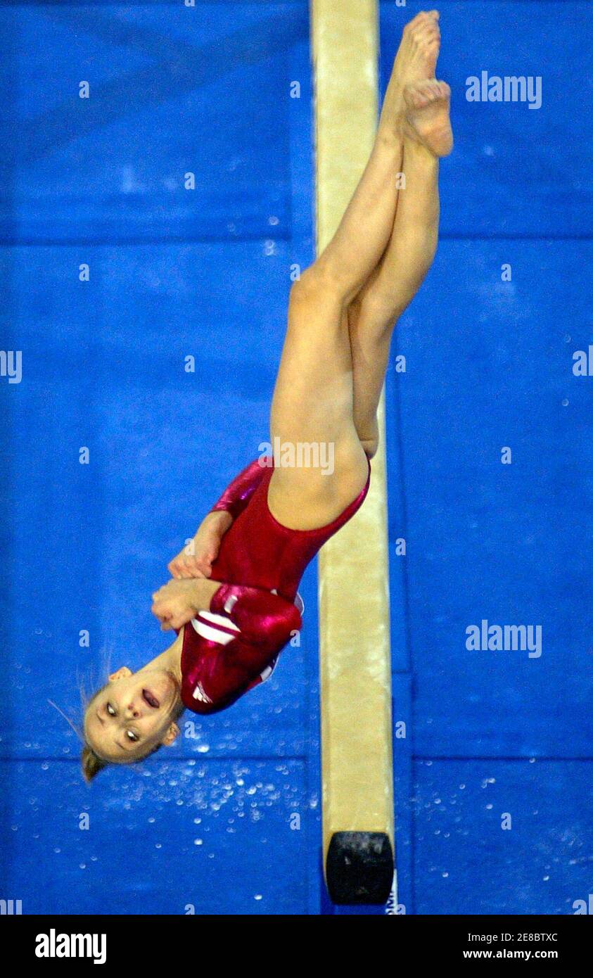 Nastia Liukin Beam High Resolution Stock Photography and Images - Alamy