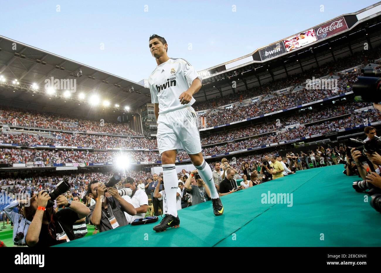Cristiano Ronaldo Real Madrid 2009 High Resolution Stock Photography ...