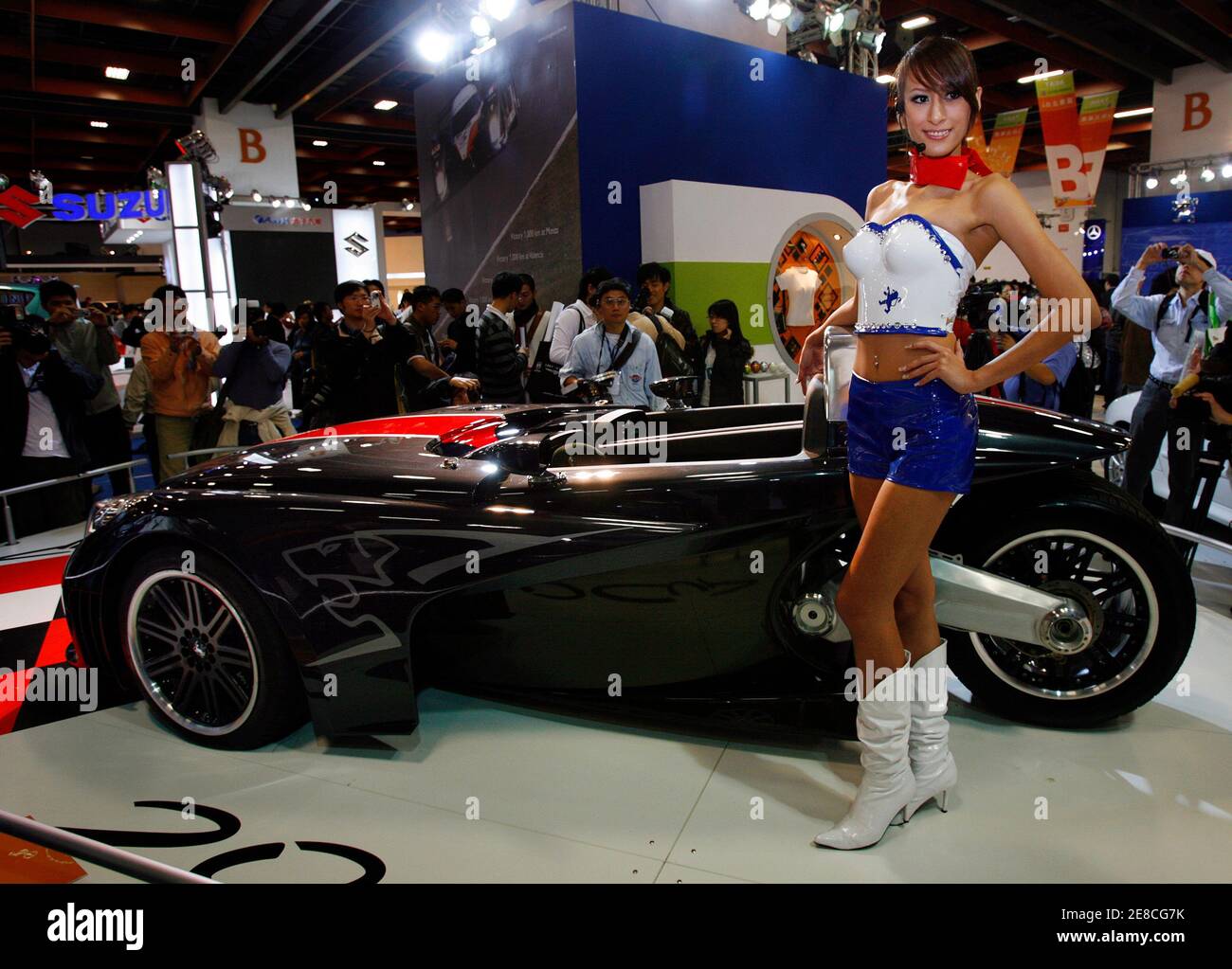 Car in taiwan hi-res stock photography and images - Alamy