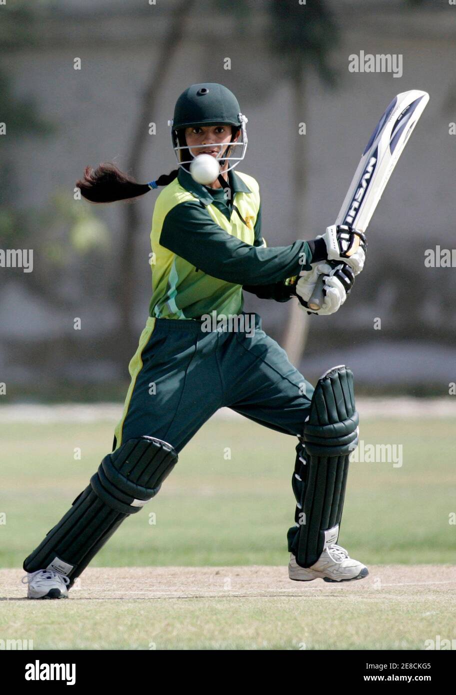 Girls Playing Cricket High Resolution Stock Photography and Images - Alamy