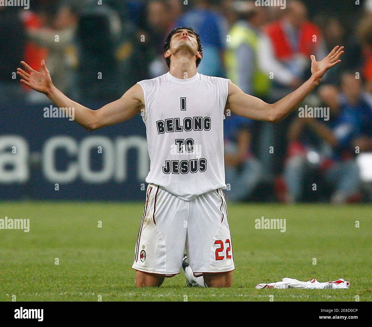 Ac milan liverpool kaka hi-res stock photography and images - Alamy