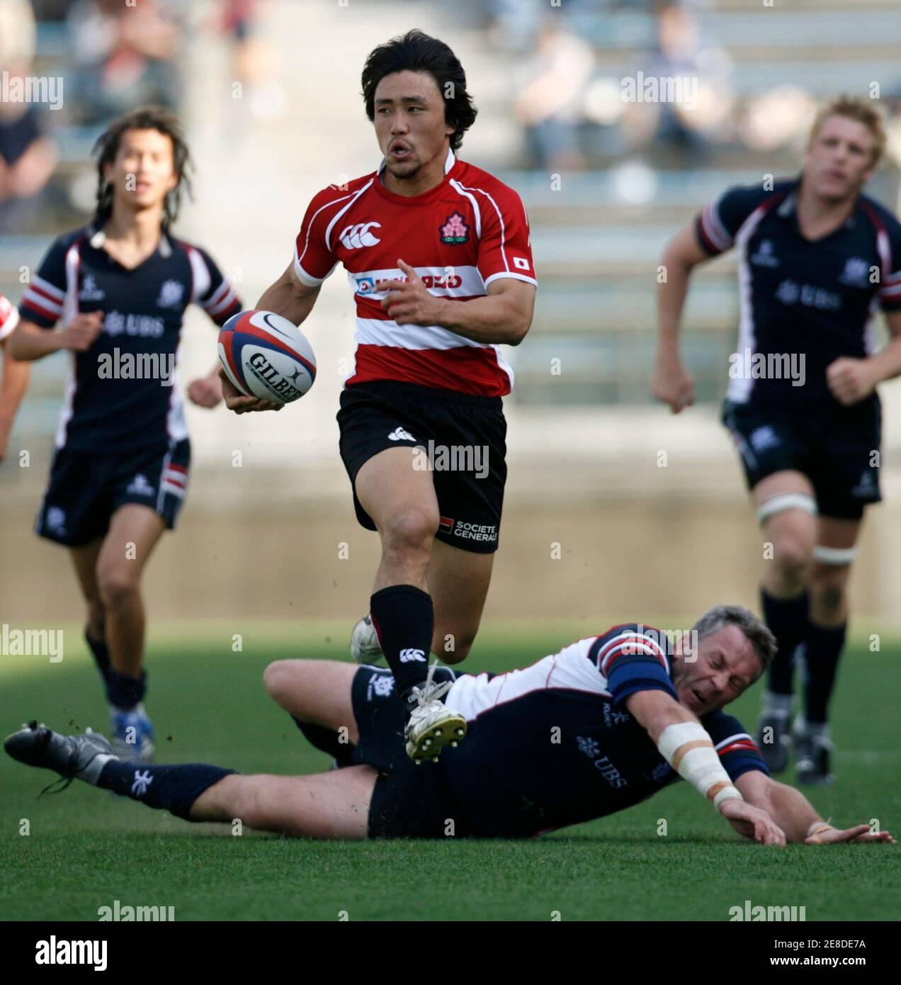 Evading tackle hi-res stock photography and images - Alamy