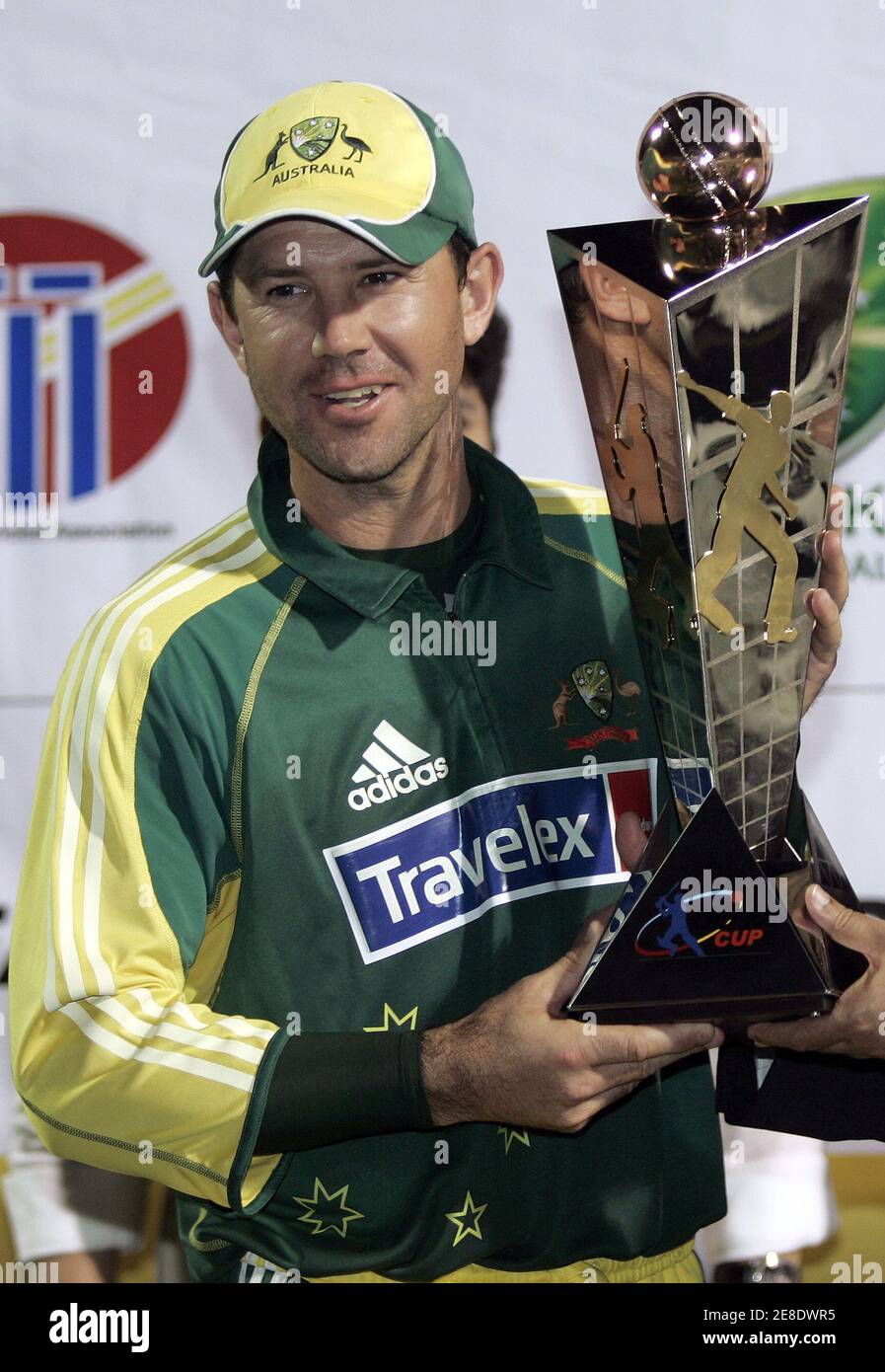 Tri 24 hi-res stock photography and images - Alamy