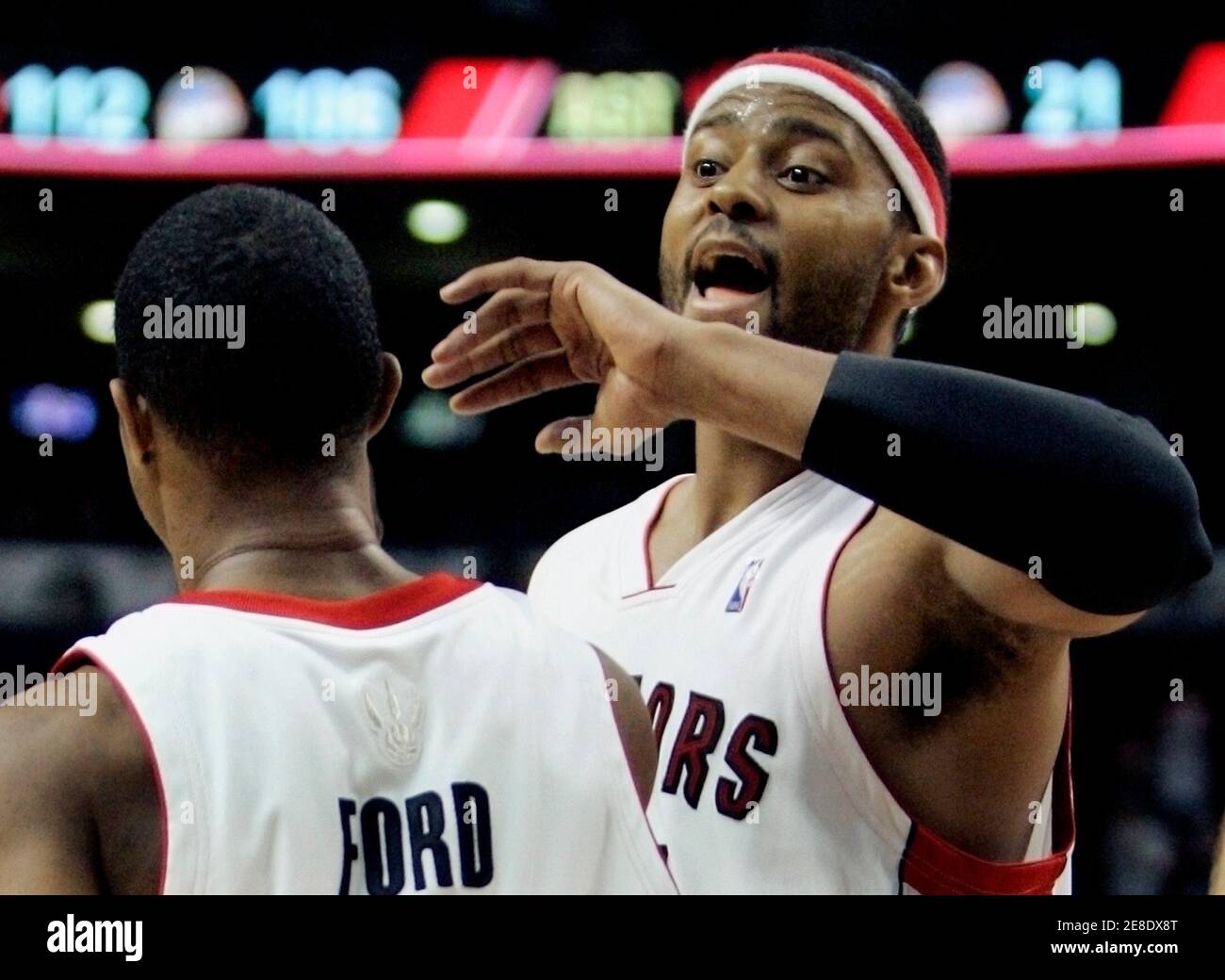 T j ford raptors warriors hi-res stock photography and images - Alamy