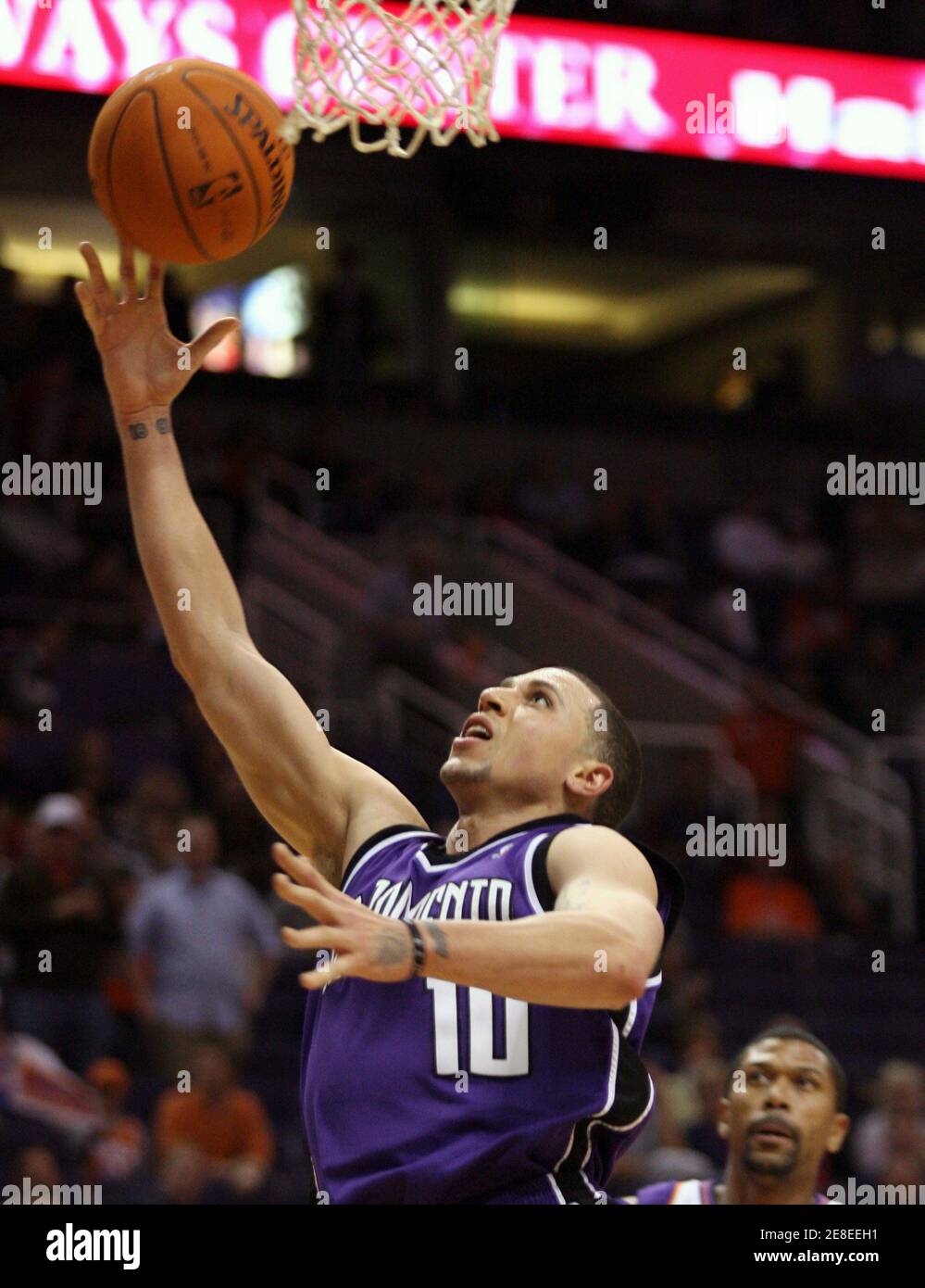 Mike Bibby Kings High Resolution Stock Photography and Images - Alamy