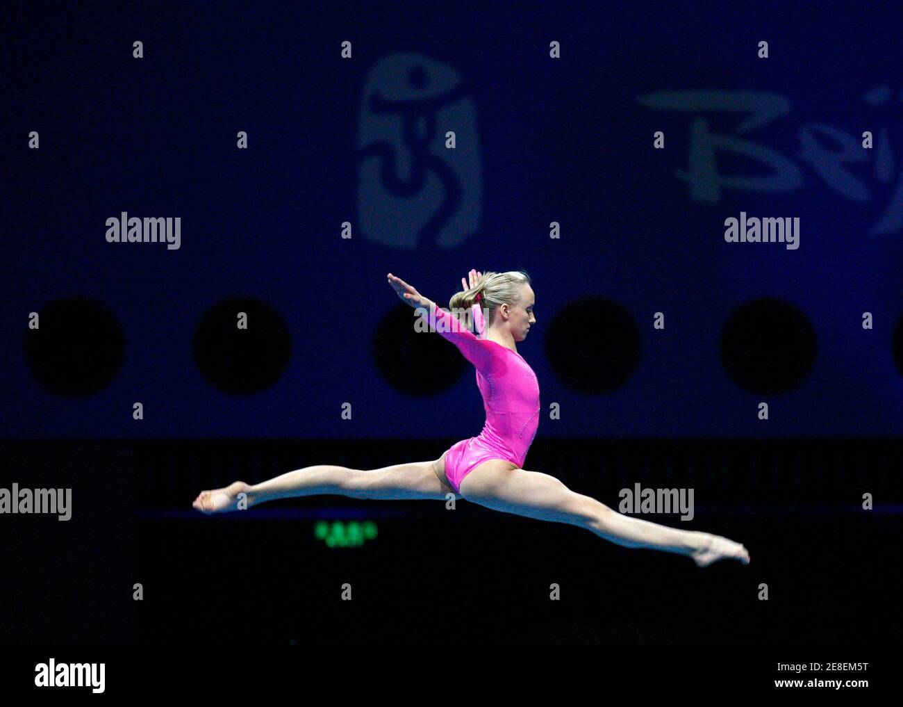 Nastia Liukin Beam High Resolution Stock Photography and Images - Alamy