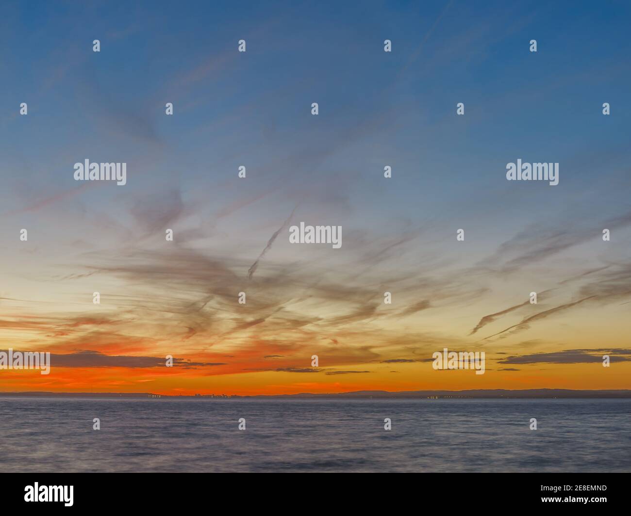 Sunset over the Bristol channel Stock Photo - Alamy